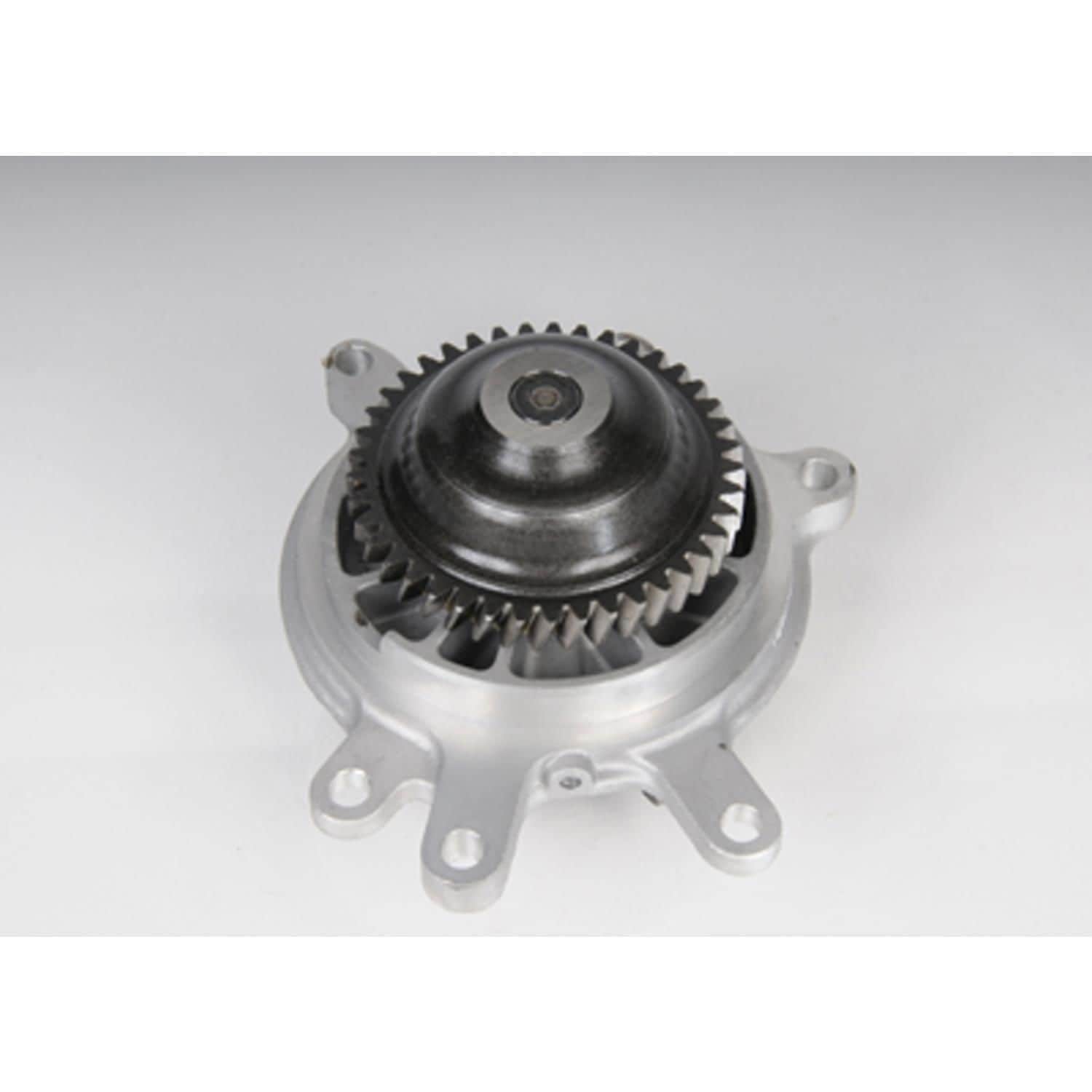GM Genuine Parts Engine Water Pump 251-723