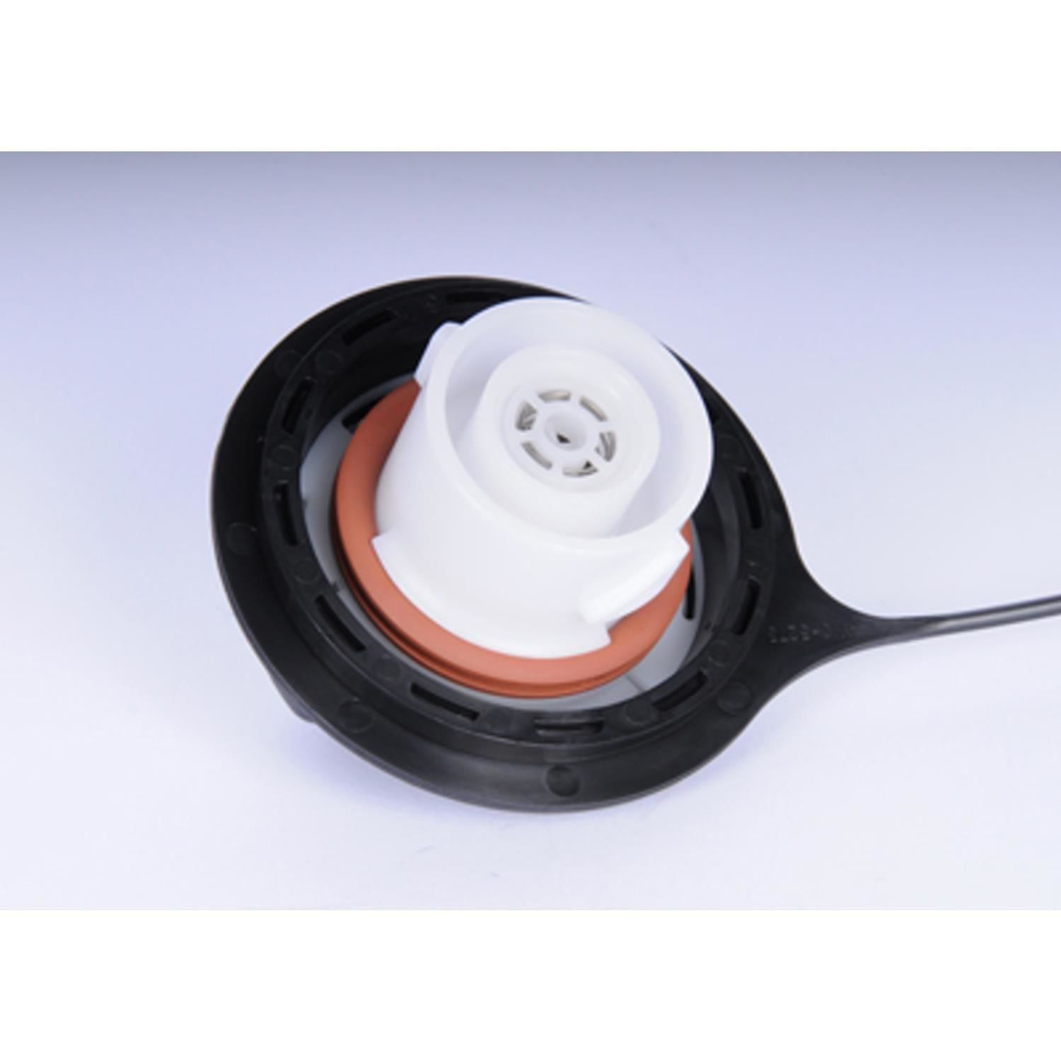 GM Genuine Parts GM Original Equipment Tethered Fuel Tank Cap GT335