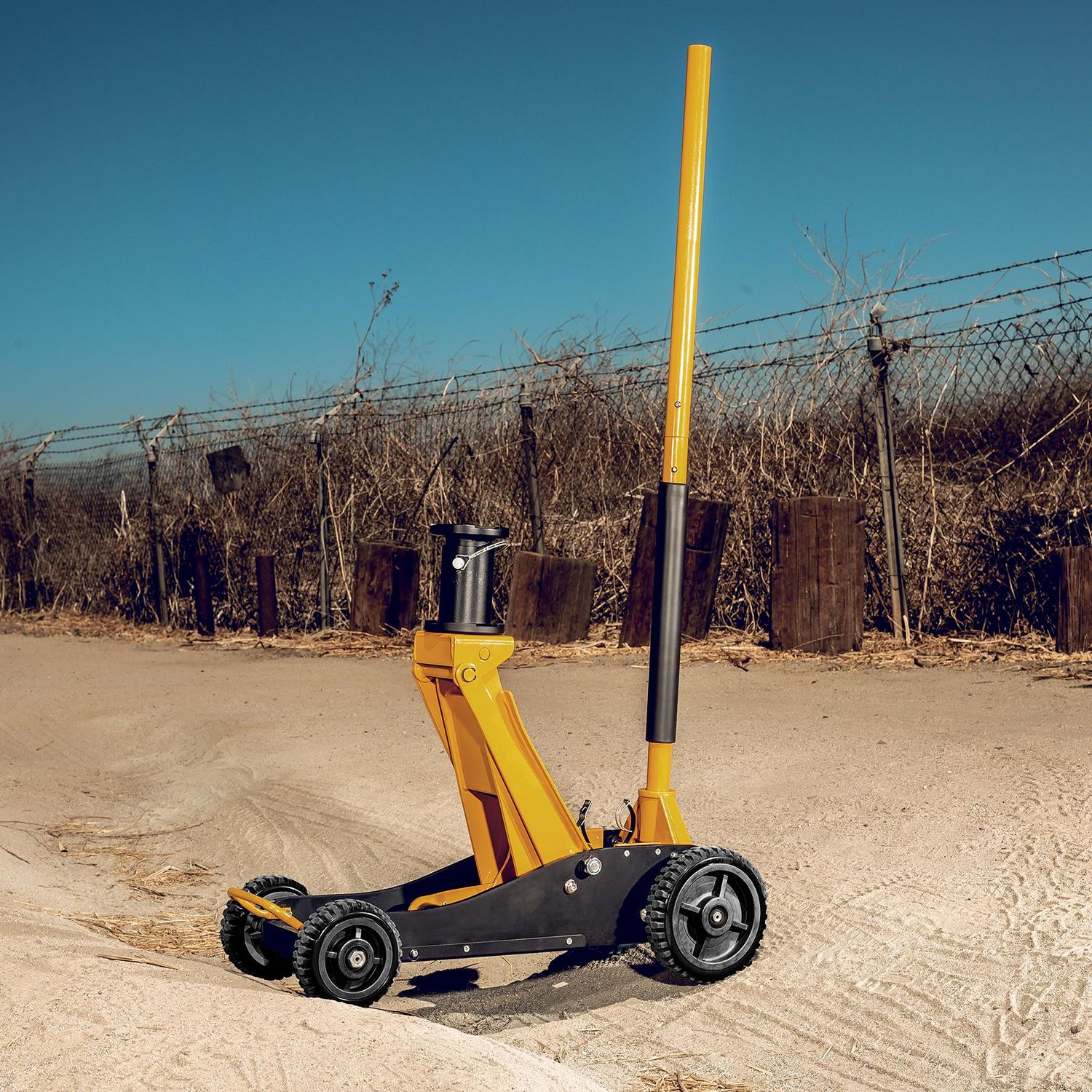 CAT 3 Ton Big Wheel Off Road Hybrid Jack