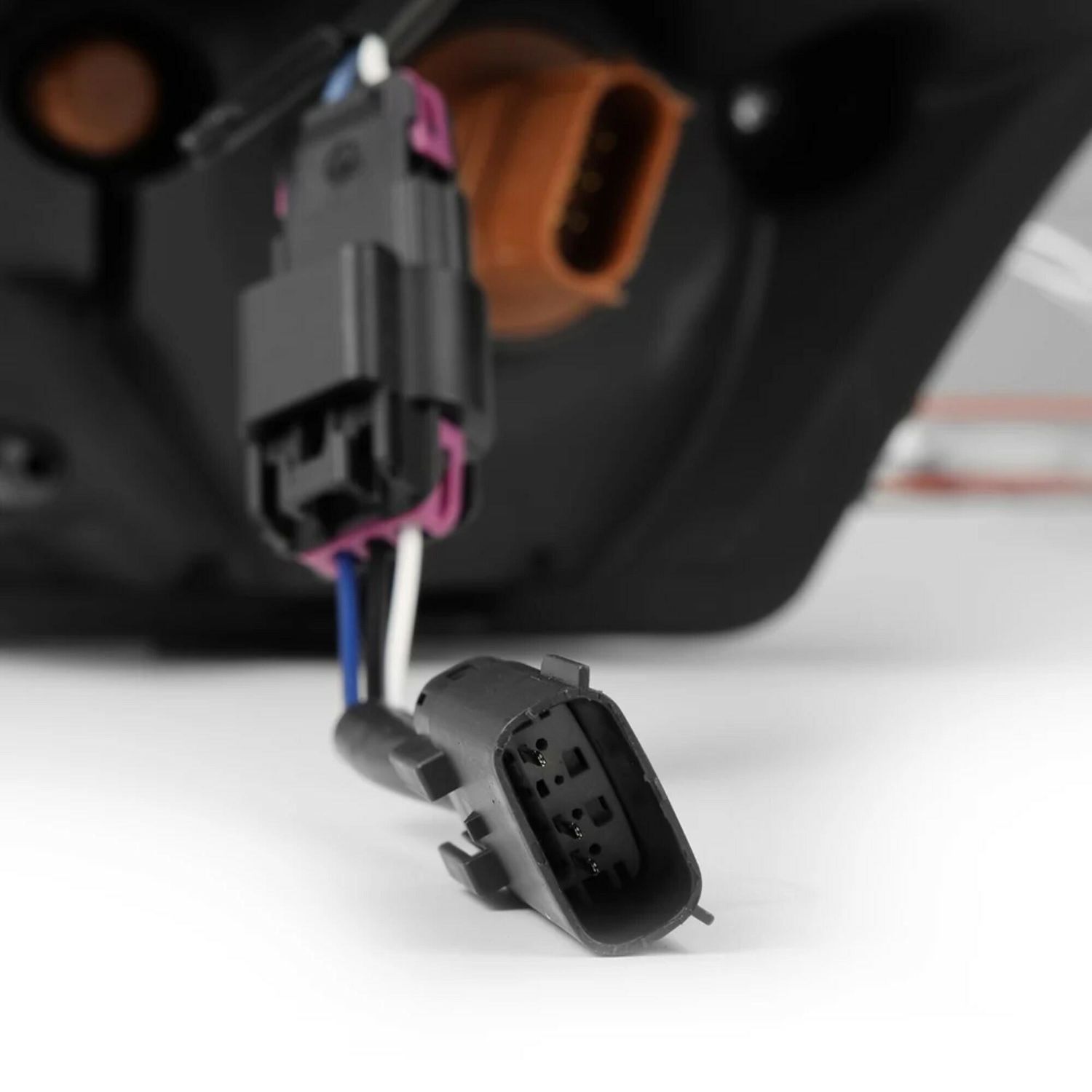 AlphaRex Headlight Assembly 880095