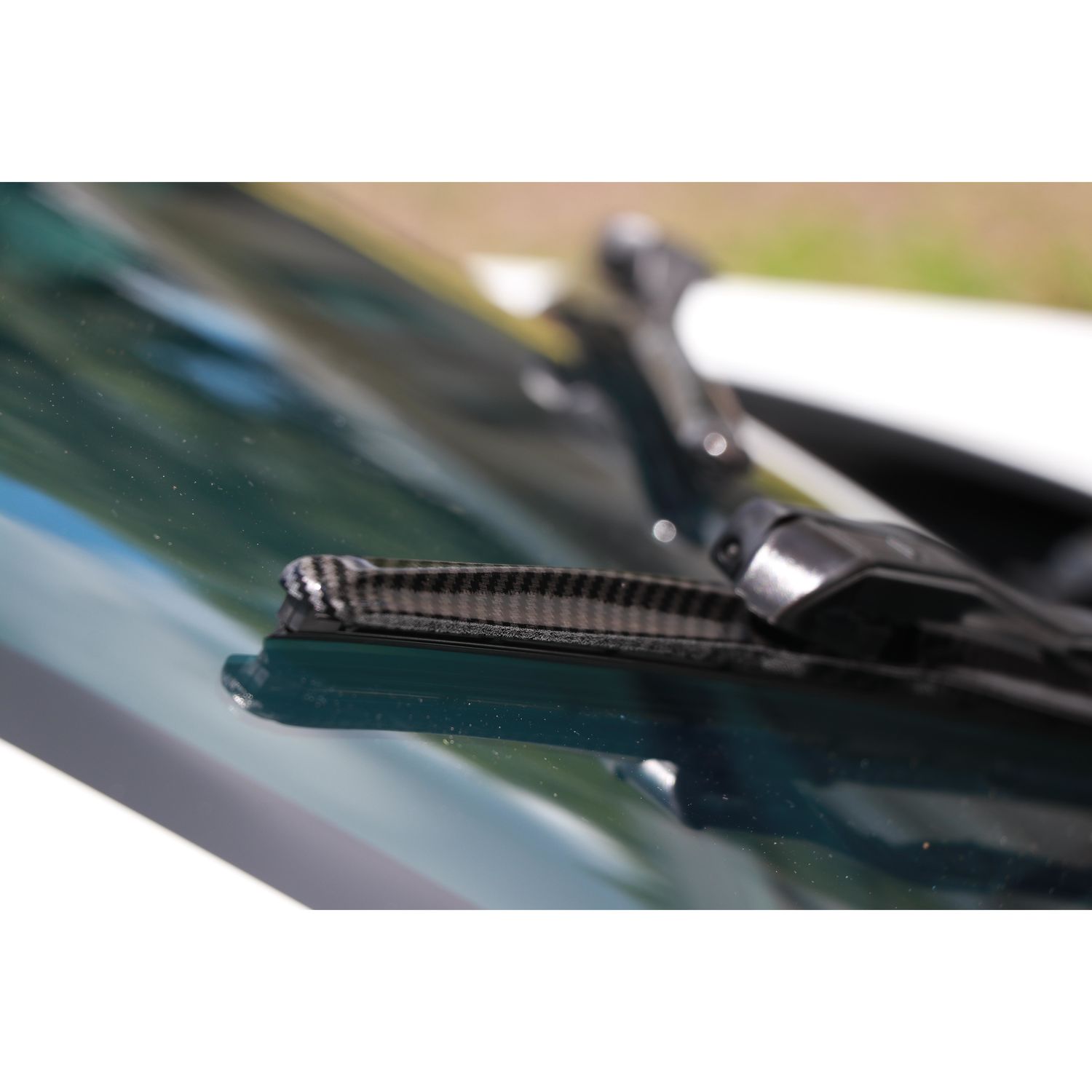 CLIX Wipers Black Carbon 24in All Weather Interchangeable Wiper Blade