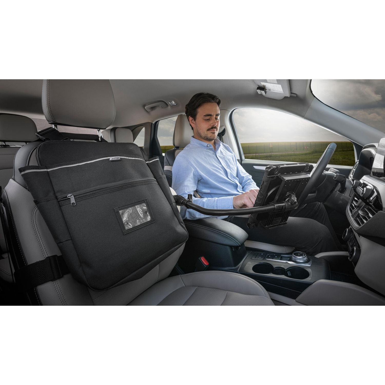 AutoExec Hanging Tablet Organizer