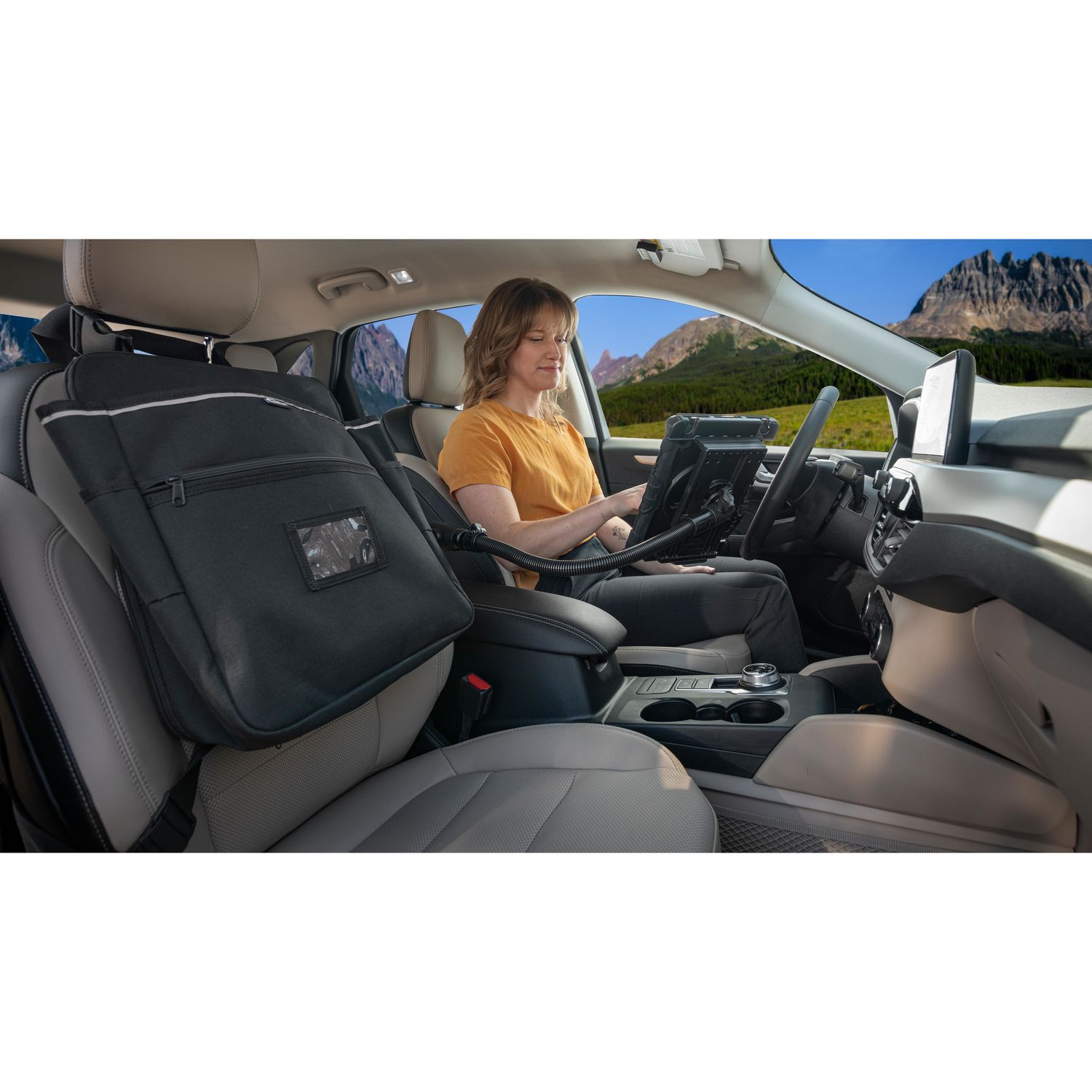 AutoExec Hanging Tablet Organizer