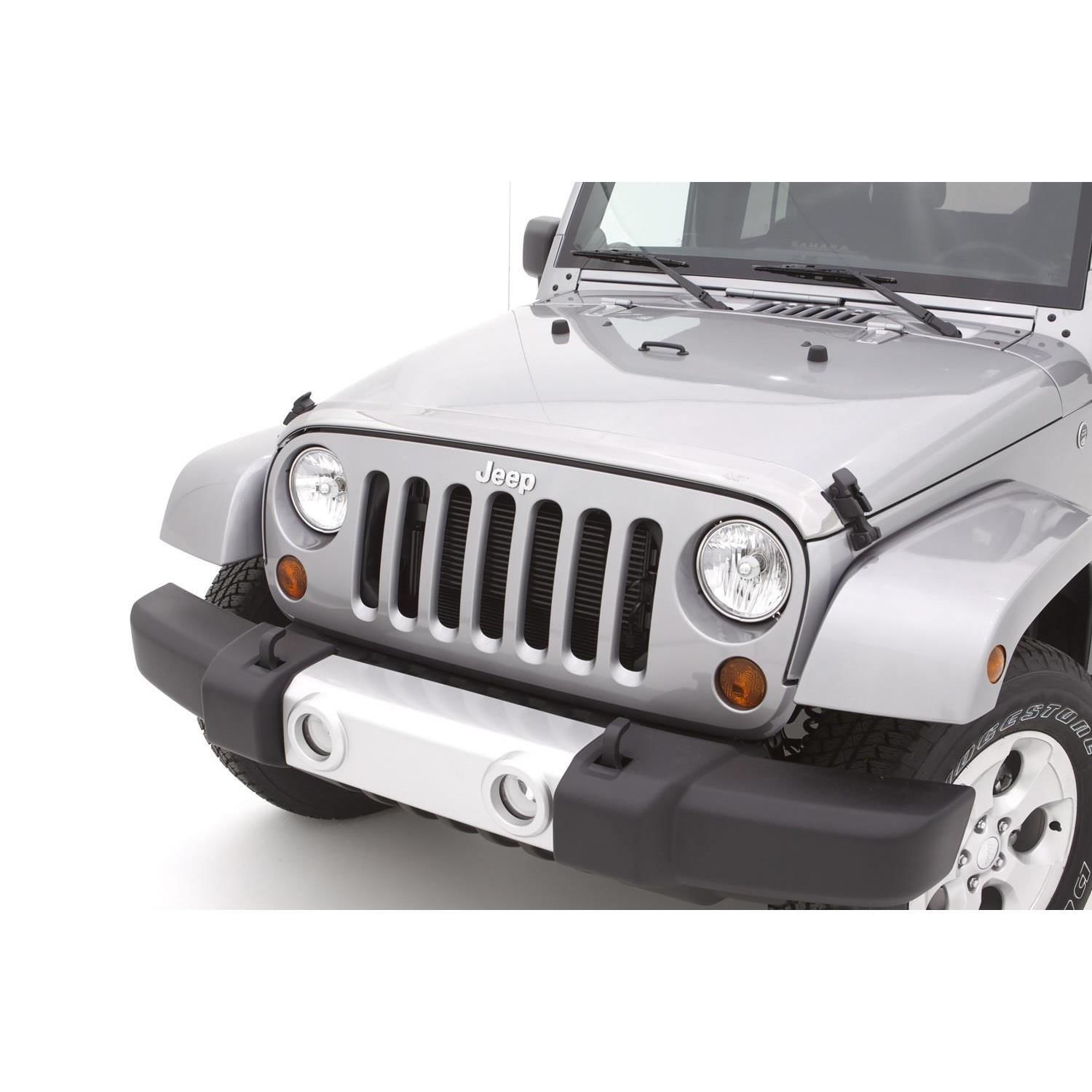 Auto Ventshade (AVS) Aeroskin Chrome Bug Deflector 622156