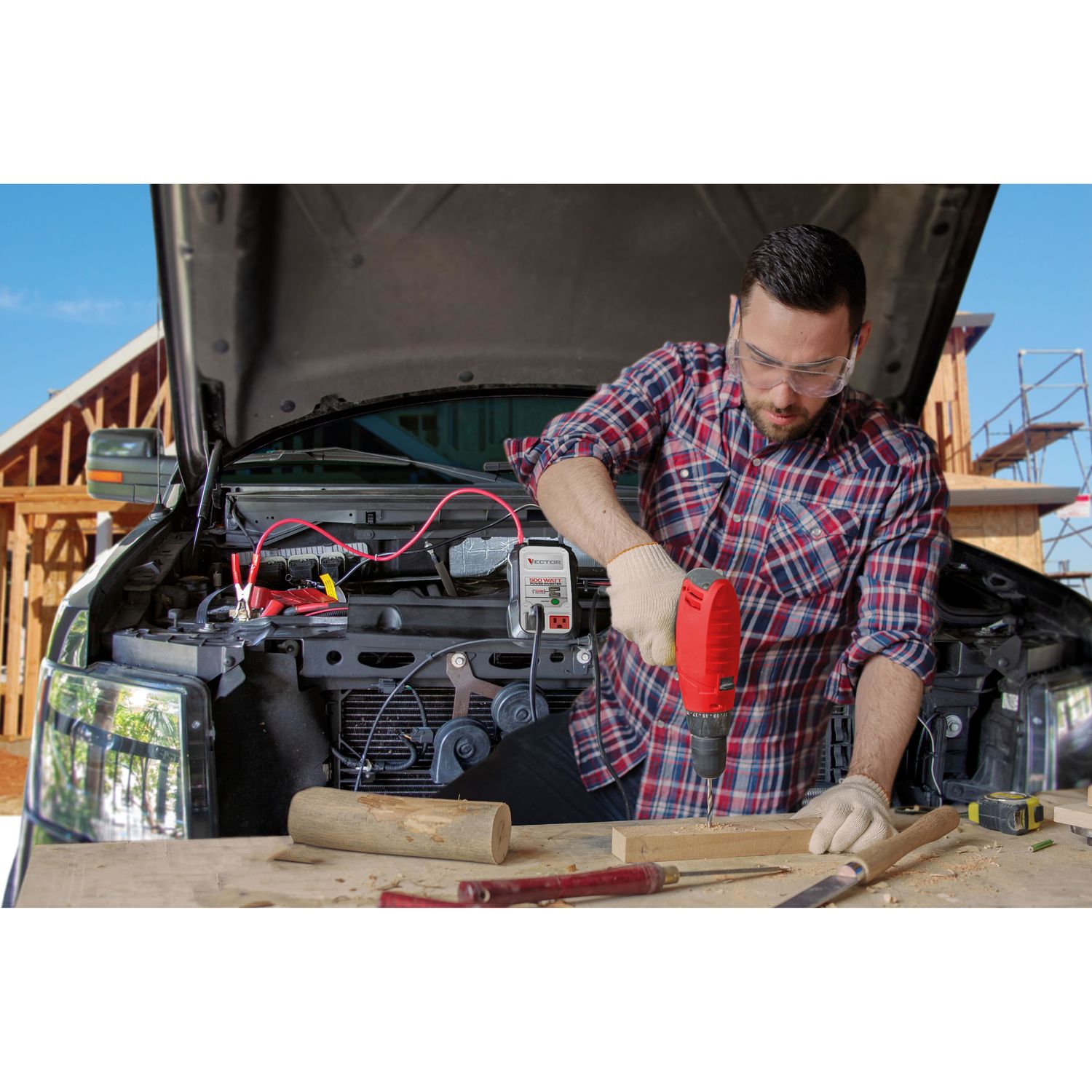 Vector 500 Watts Power Inverter with Pivoting AC Outlets and Dual 3.1 ...