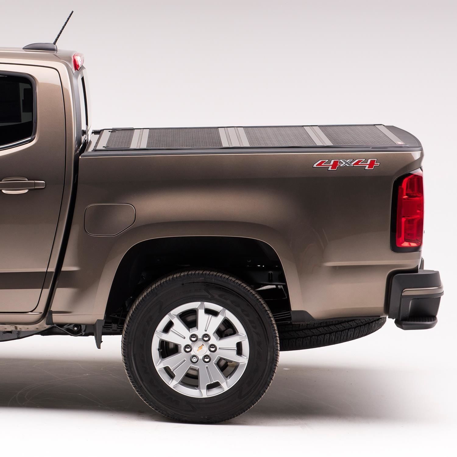 BAK Hard Tri-Fold Tonneau Cover 772427