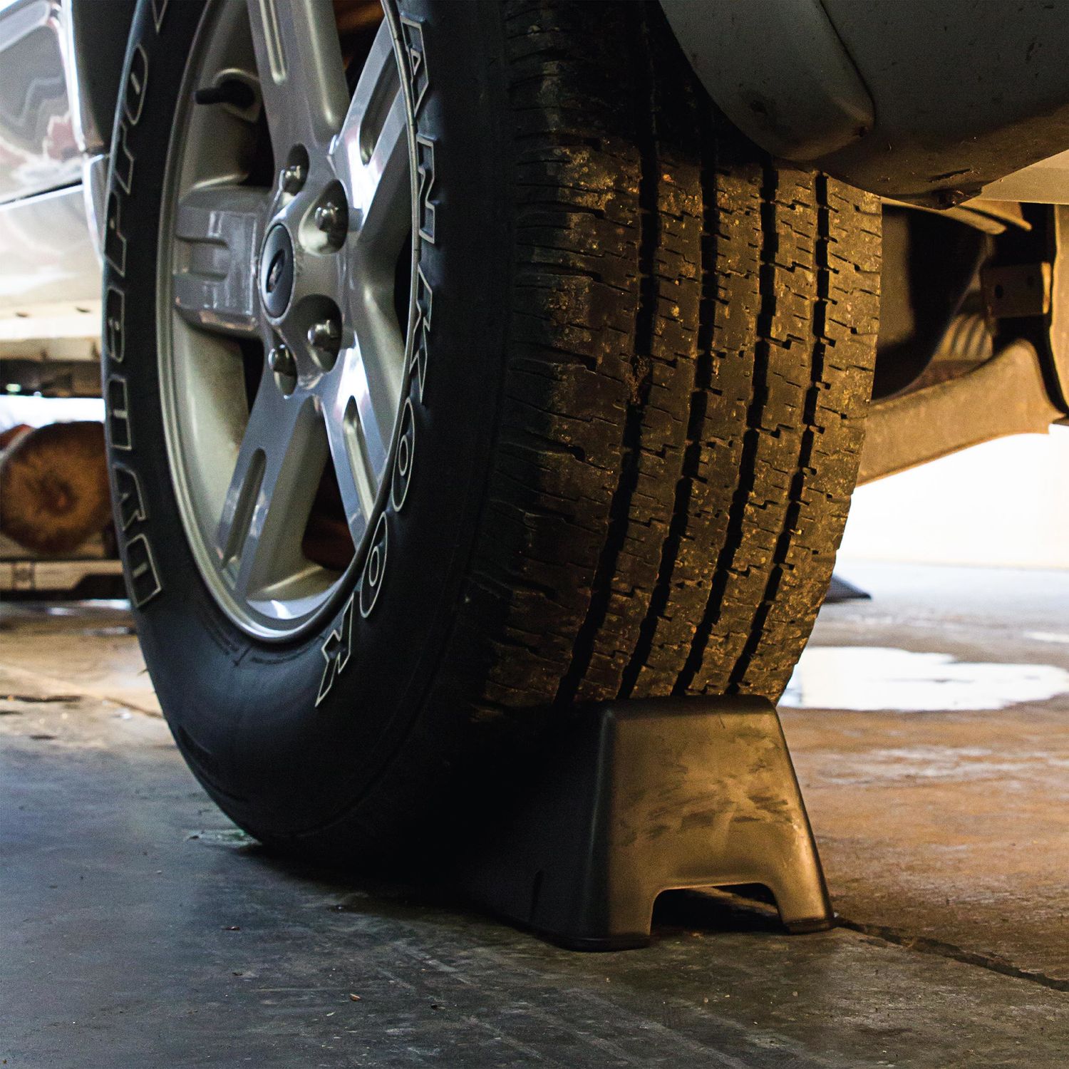 FloTool Rhino Plastic Wheel Chocks 2 Pack