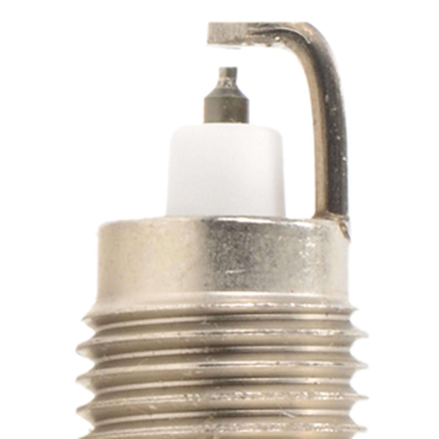 Bosch Double Platinum Spark Plug ZR5TPP33