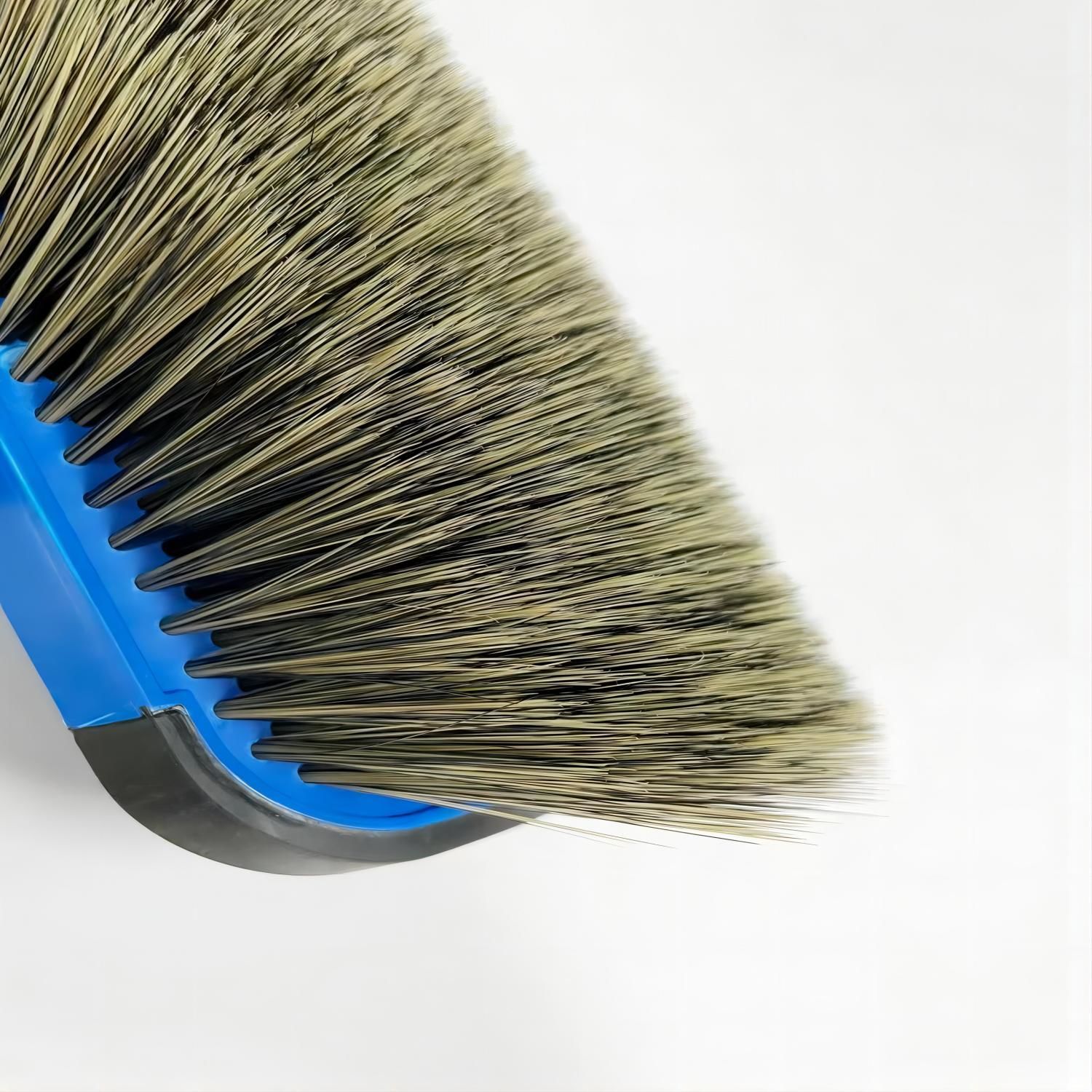 ProElite Flow Thru Wash Brush