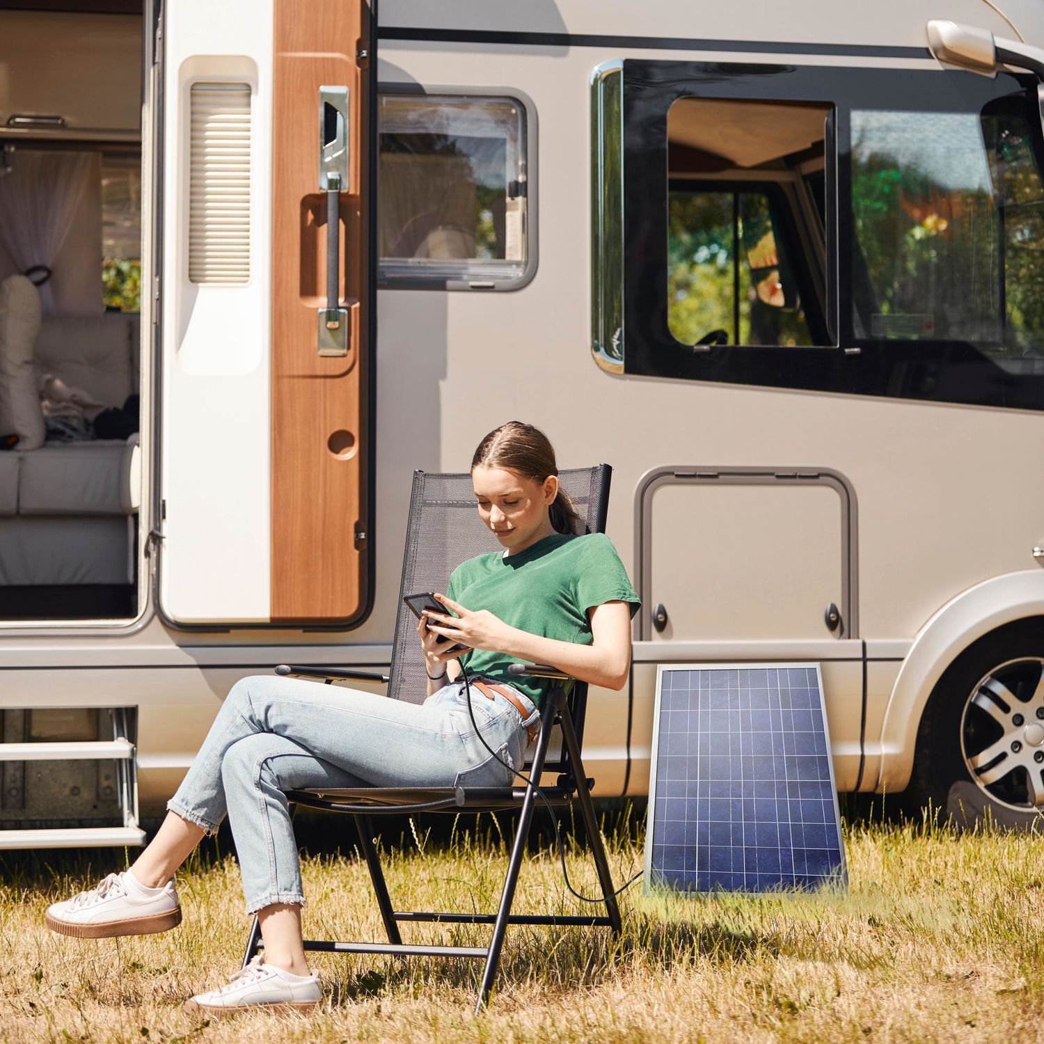 Sunforce Products 100 Watts, 12 Volt Crystalline Solar Panel