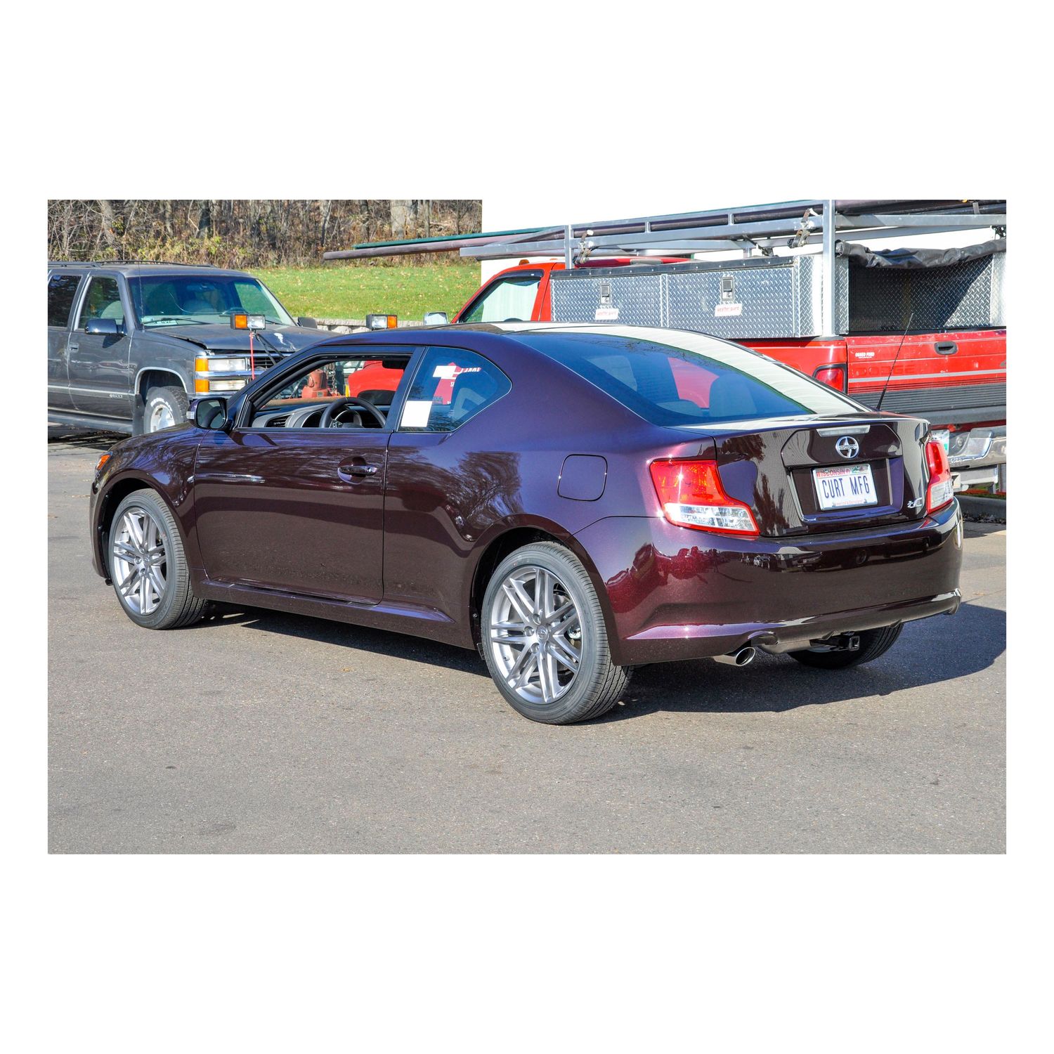 Curt Trailer Hitch 11087