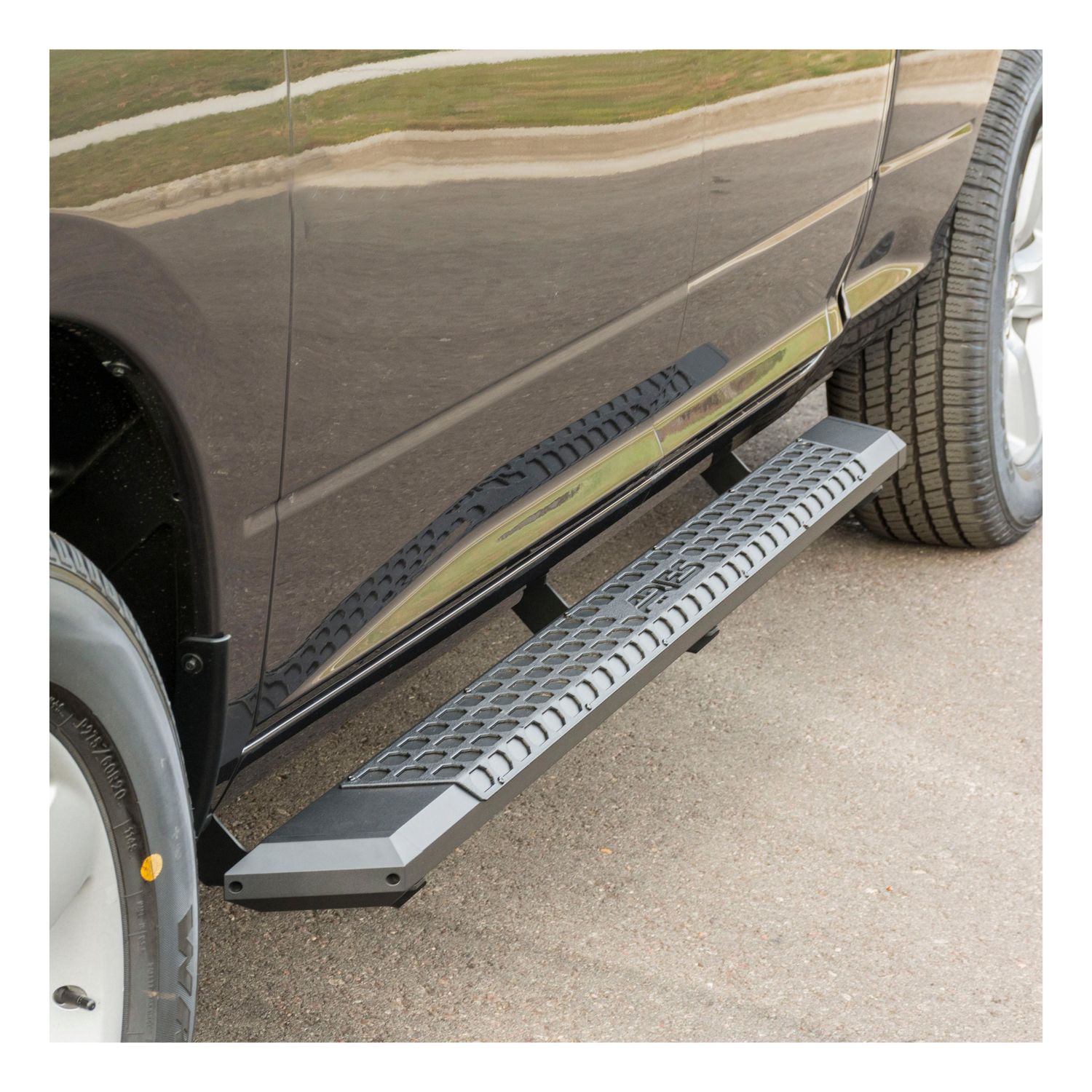 Aries Step Nerf Bar 2055985