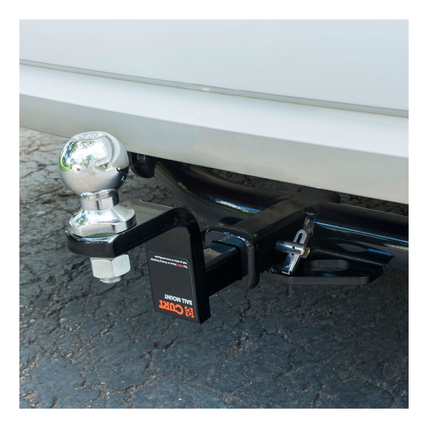 CURT 1/2in Swivel 1 1/4in Receiver Chrome Hitch Pin