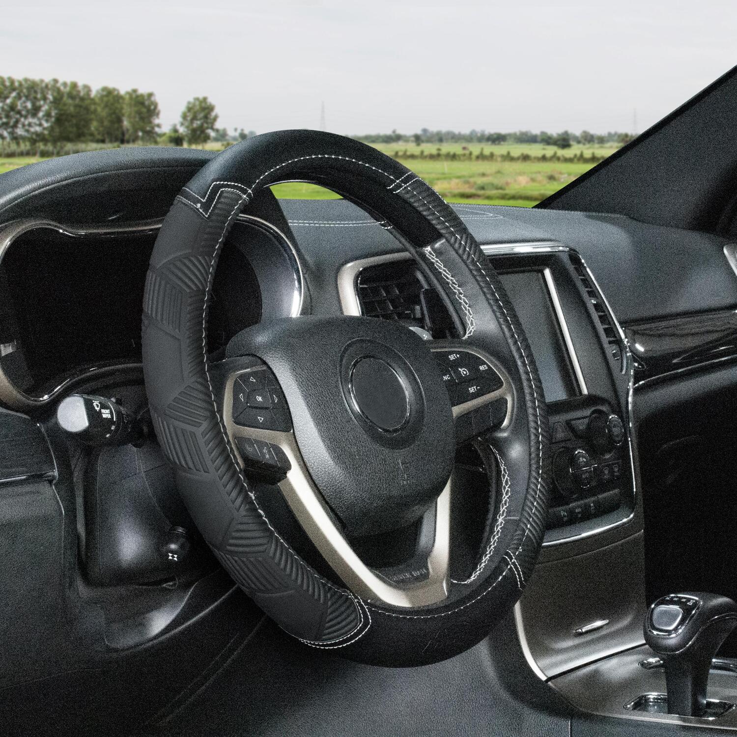 Dickies Black Heavy Duty Truck Steering Wheel Cover