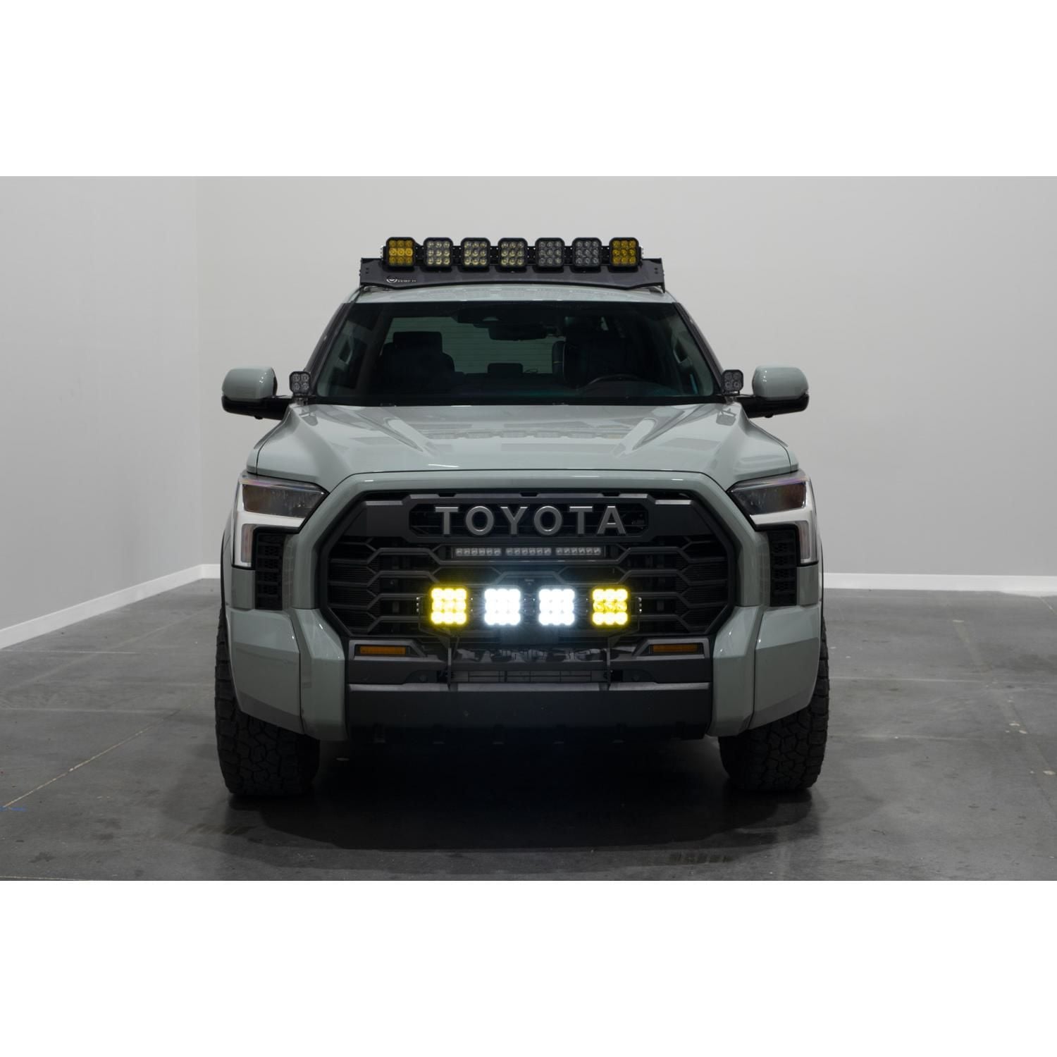Diode Dynamics Light Bar Mounting Bracket DD7406P
