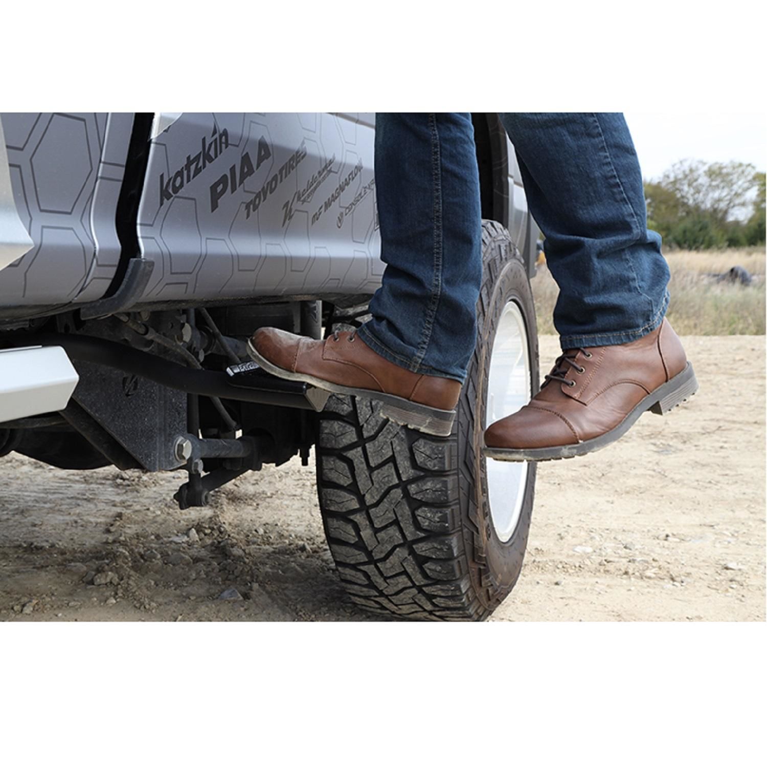 Dee Zee Step Nerf Bar DZ6205F6