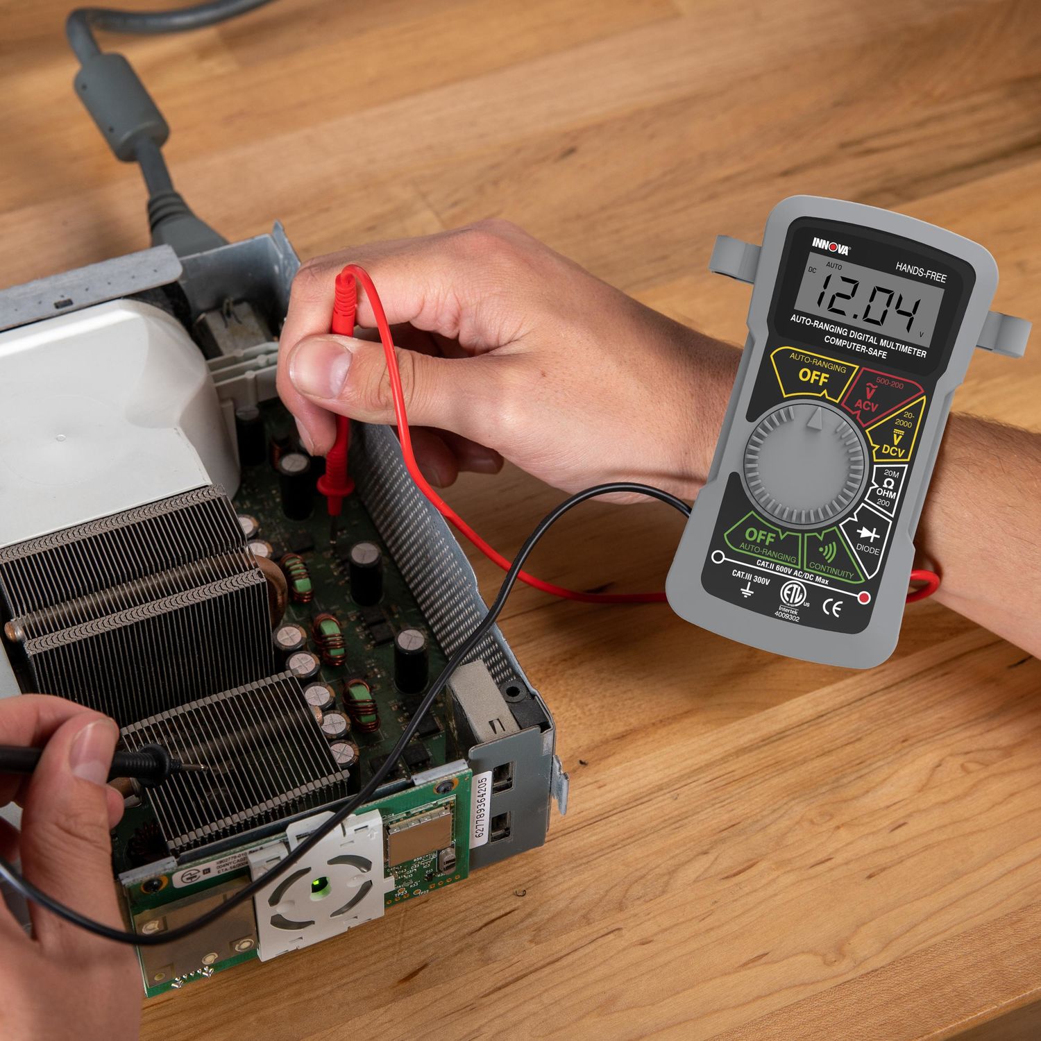 Innova Hands-Free Digital Multimeter