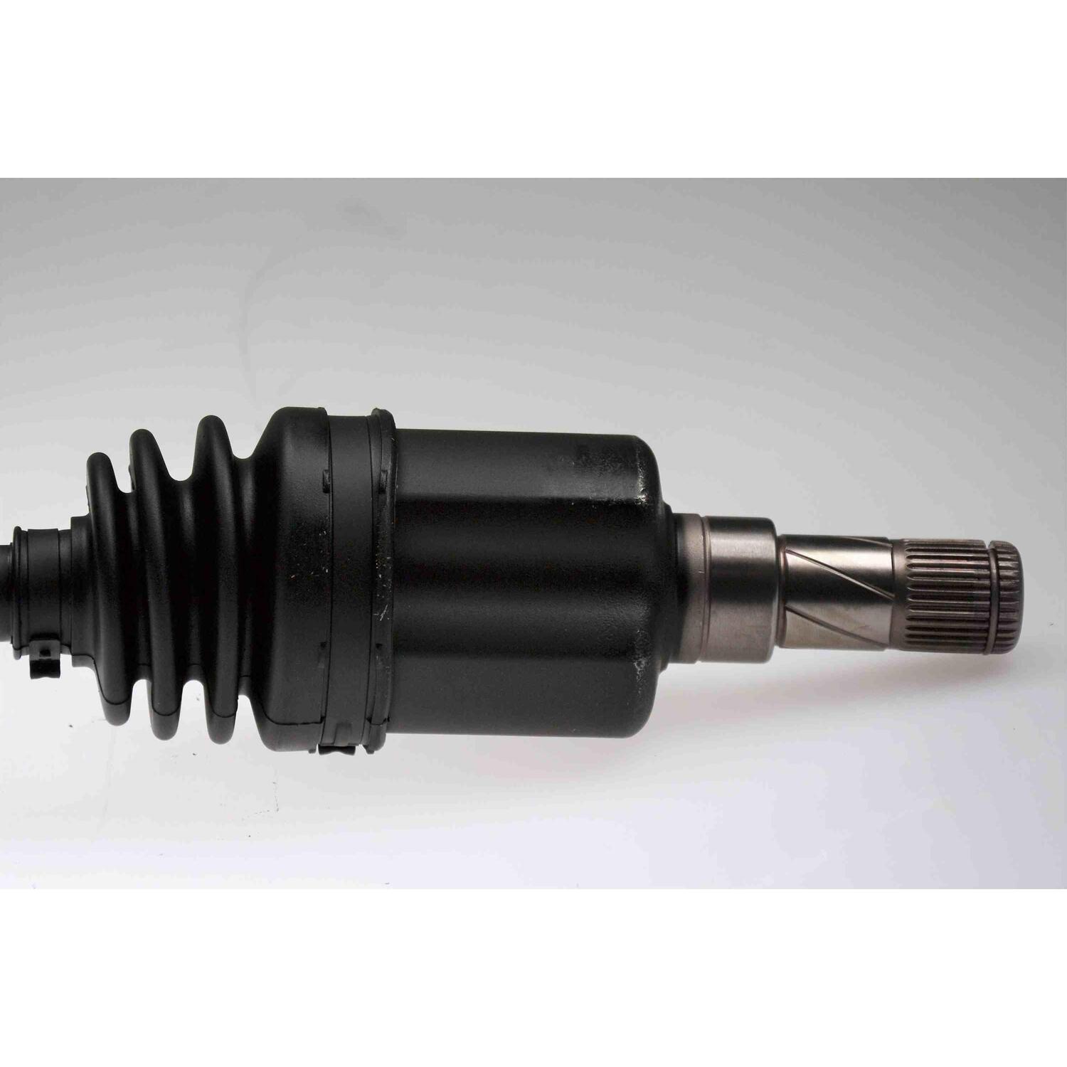 GKN CV Axle 306167