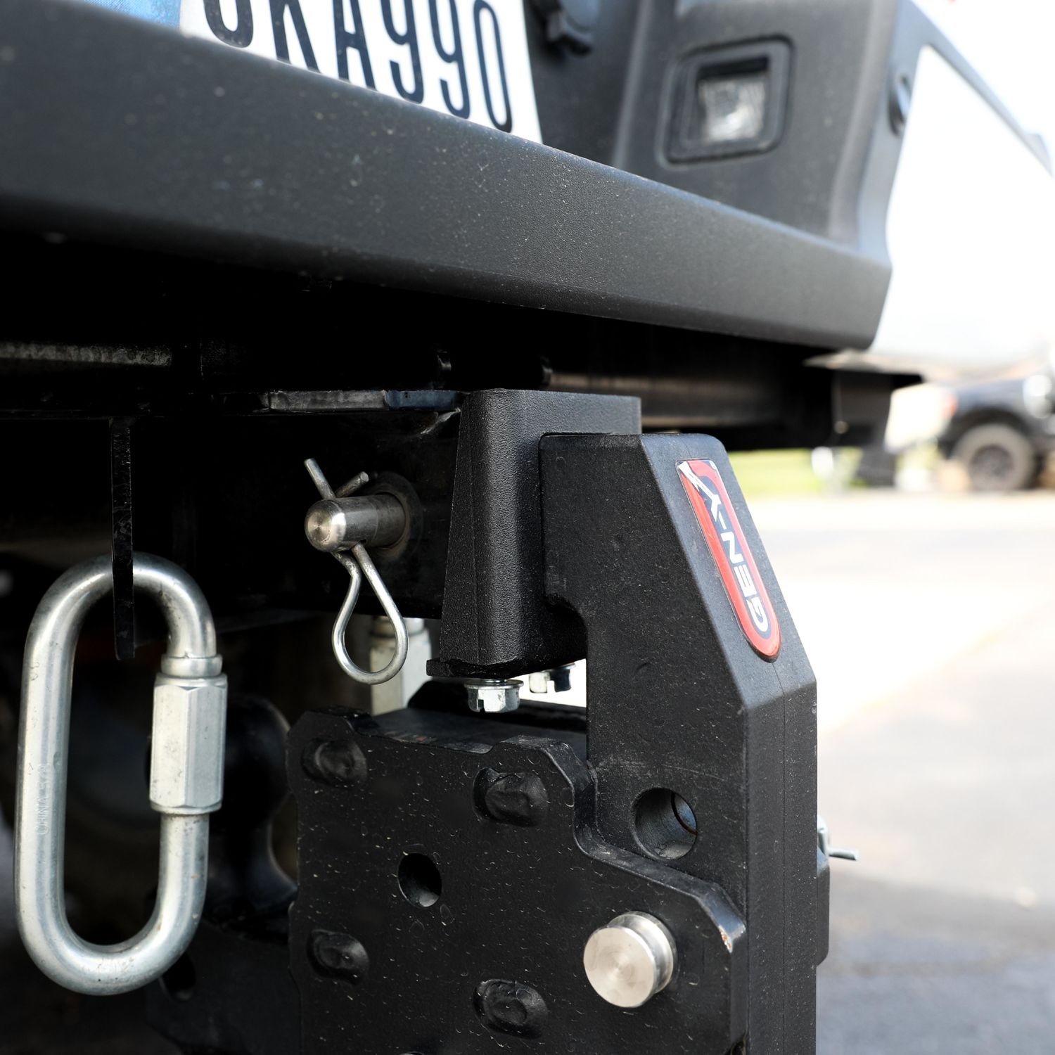 Gen-Y Hitch 2in Bolt-On Anti Rattle Hitch Tightener