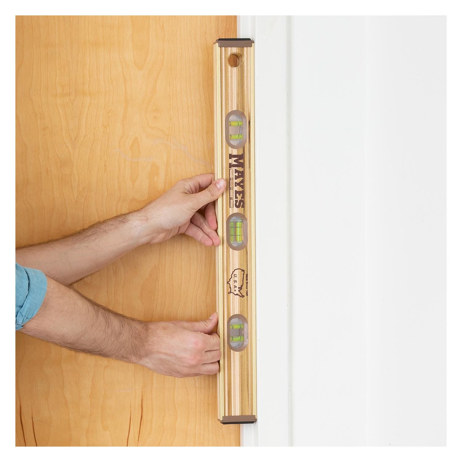 Mayes 24in Brass Bound Wood Laminated Level