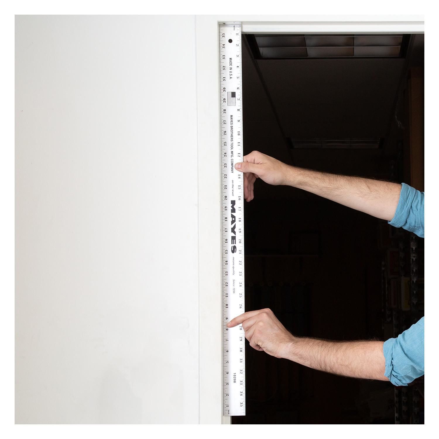 Mayes 36in X 2in Aluminum Straight Edge Ruler