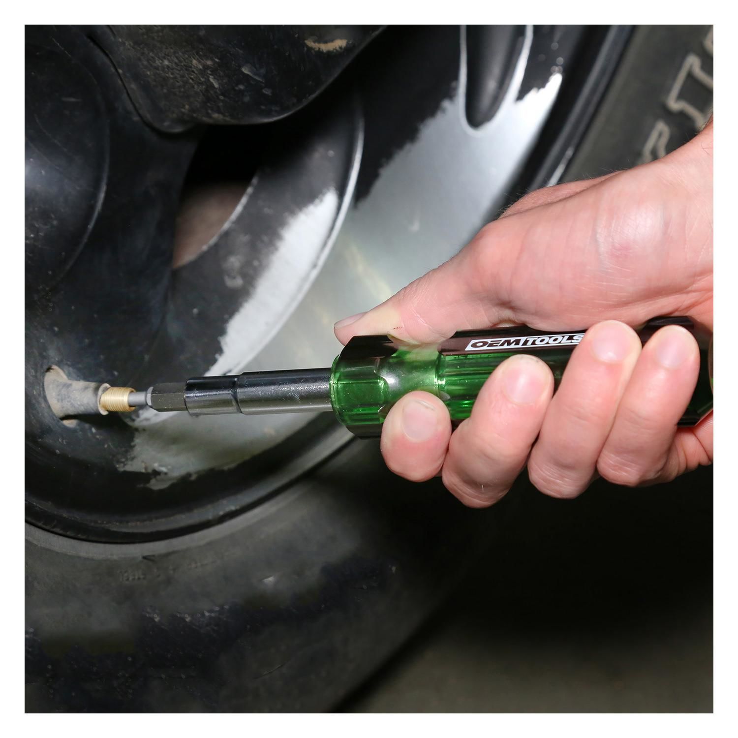 OEMTOOLS 13-in-1 Multi-Bit Screwdriver, Nut Driver and Schrader Valve Tool