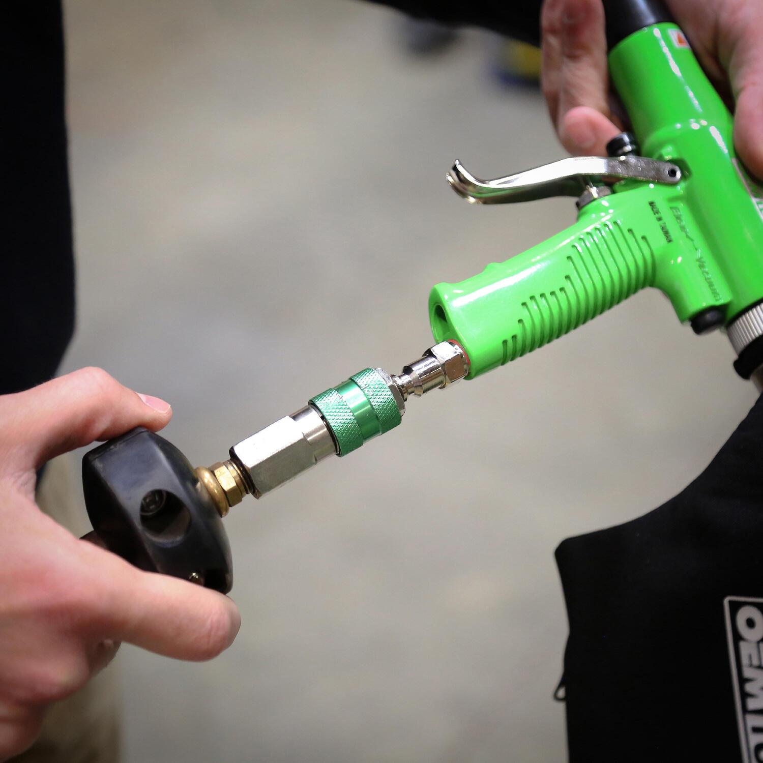 OEMTOOLS Air Blow and Suction Gun
