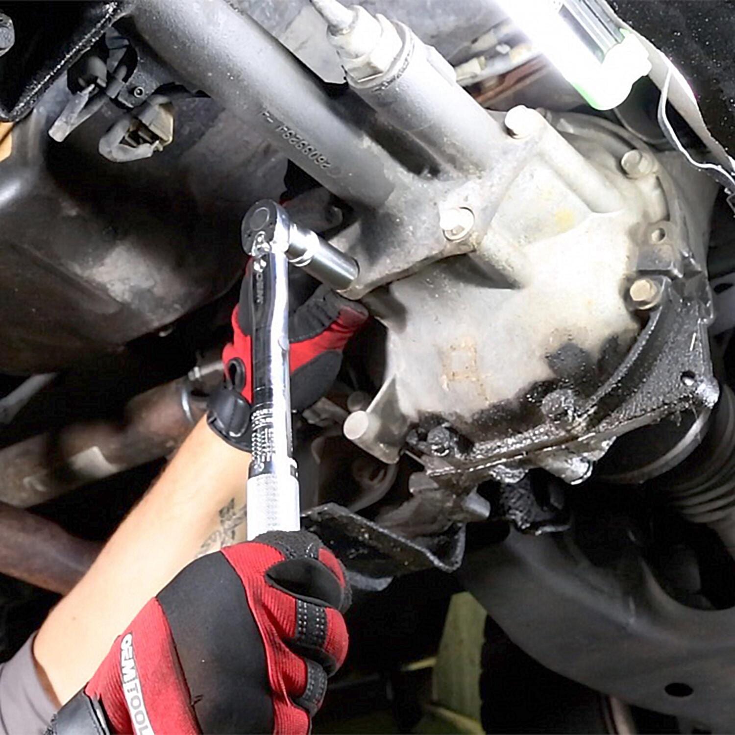 OEMTOOLS 3/8in Drive 20-200in/lbs Torque Wrench