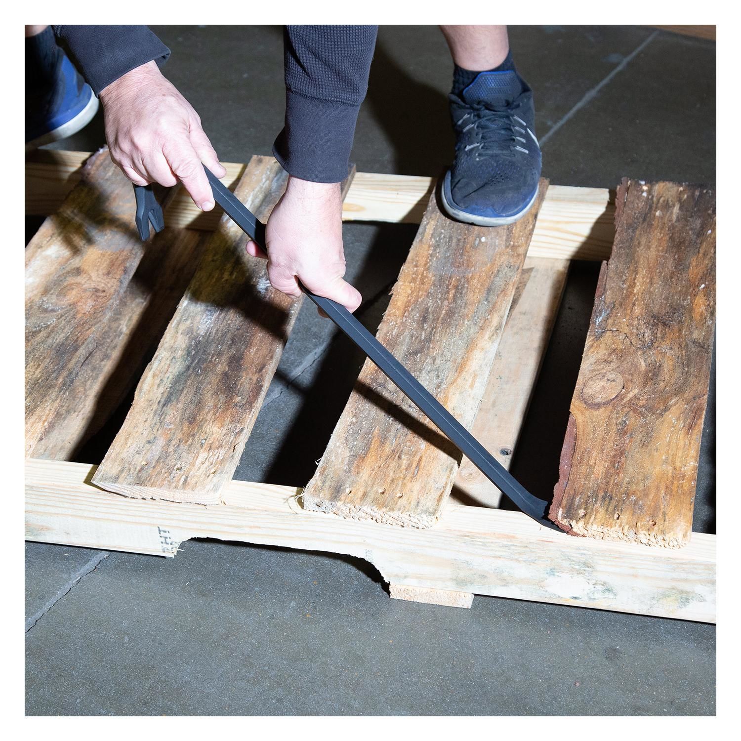 Great Neck 24in Wrecking Bar