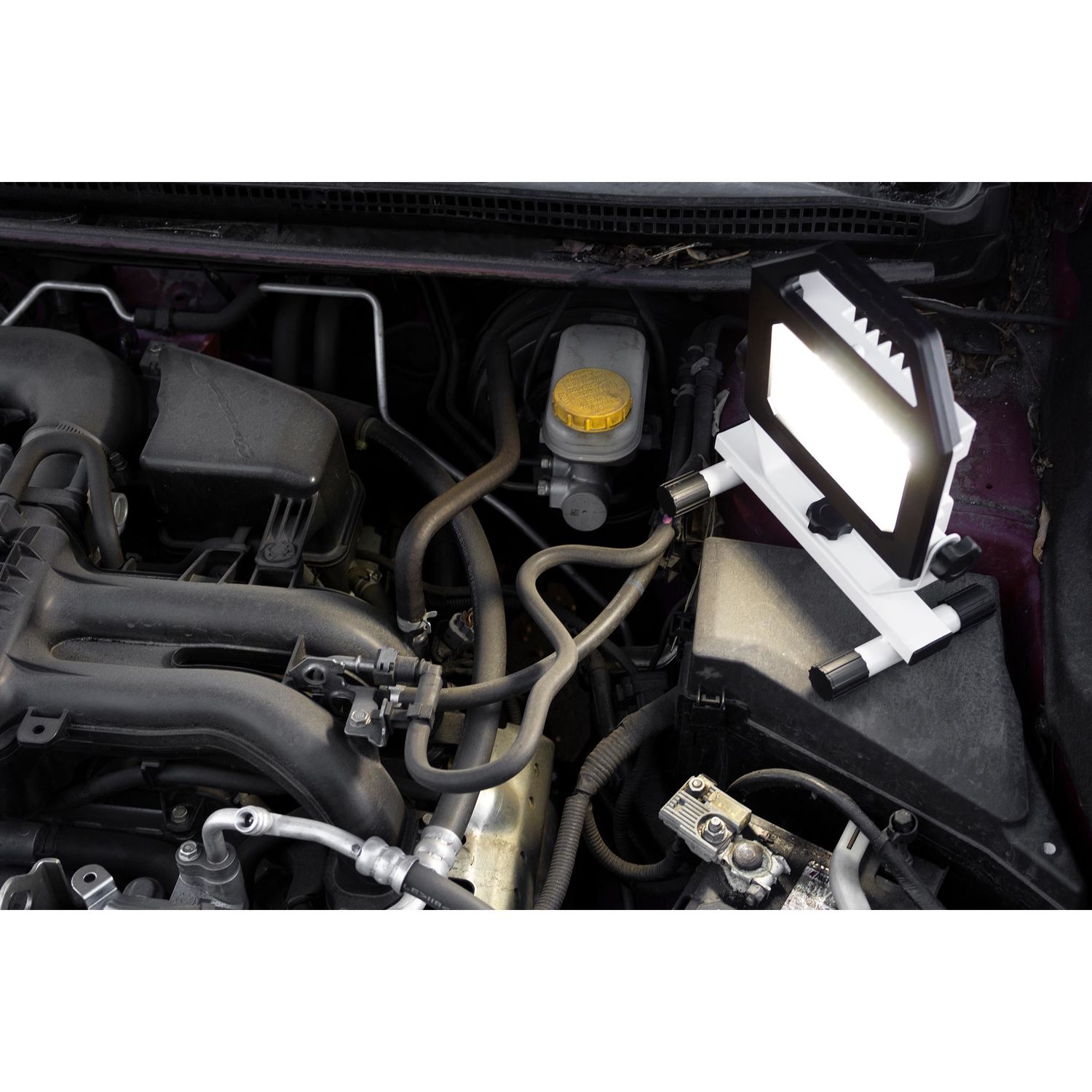 SureBilt 2,000 Lumens LED Rechargeable Work Light