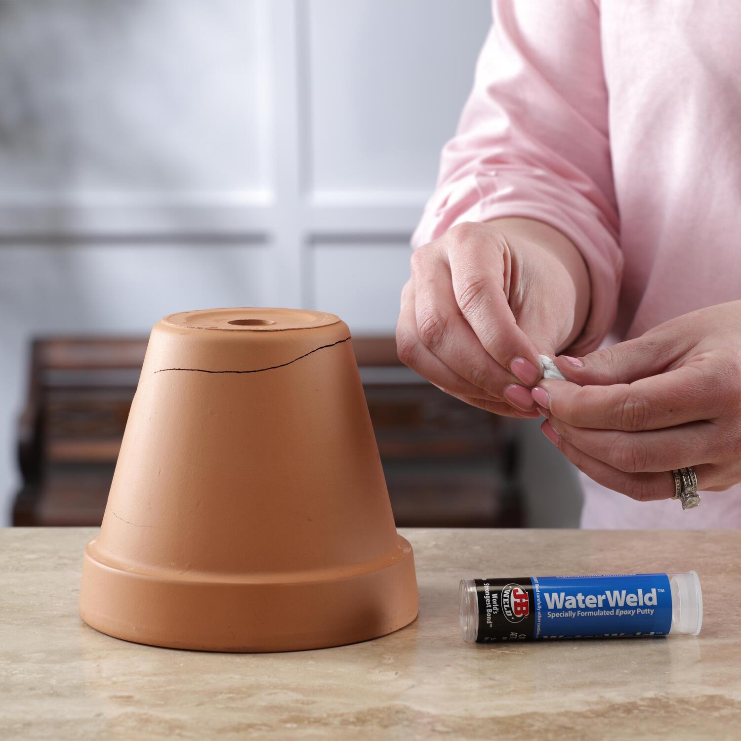 J-B Weld WaterWeld Epoxy Putty Stick 2oz