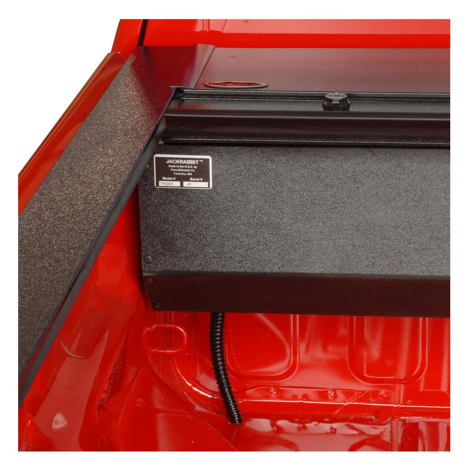 Pace Edwards Tonneau Cover FMF184