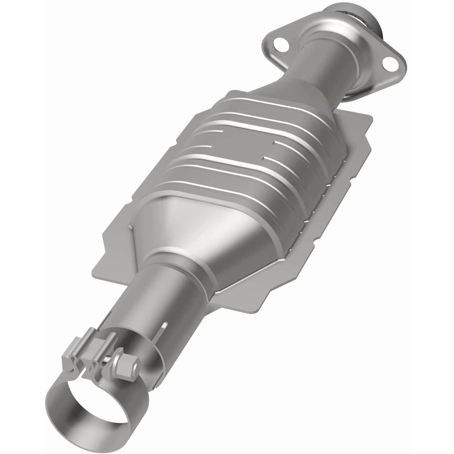 MagnaFlow Exhaust Products Direct-Fit OEM Grade Federal Catalytic ...