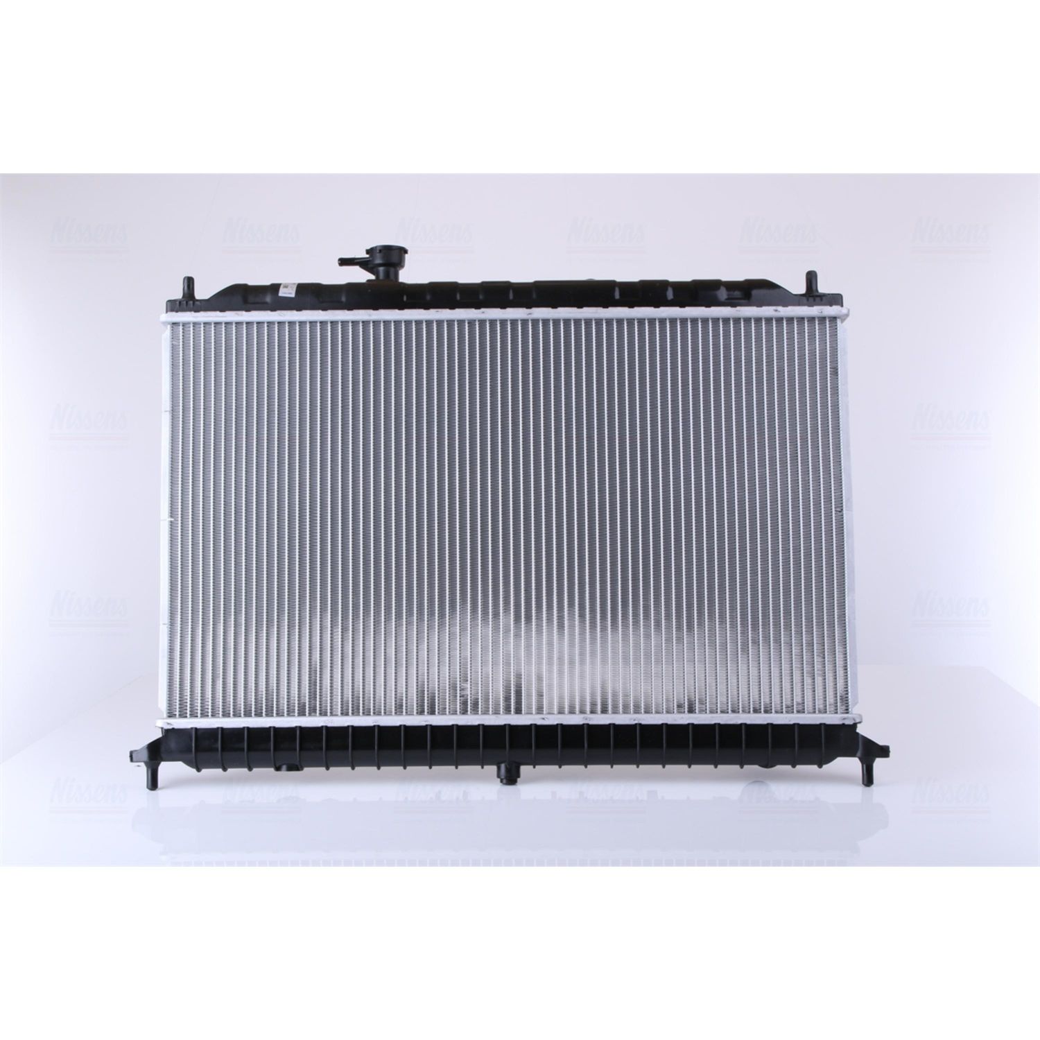 Nissens Radiator 66687