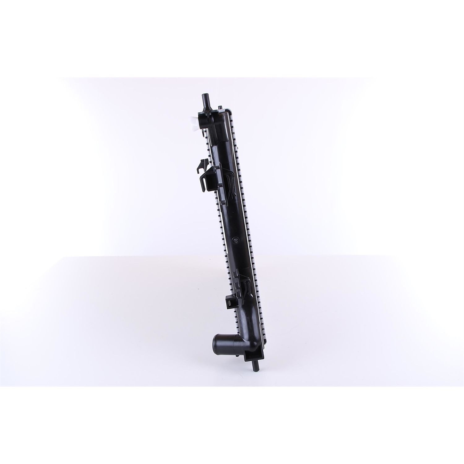 Nissens Radiator 66775