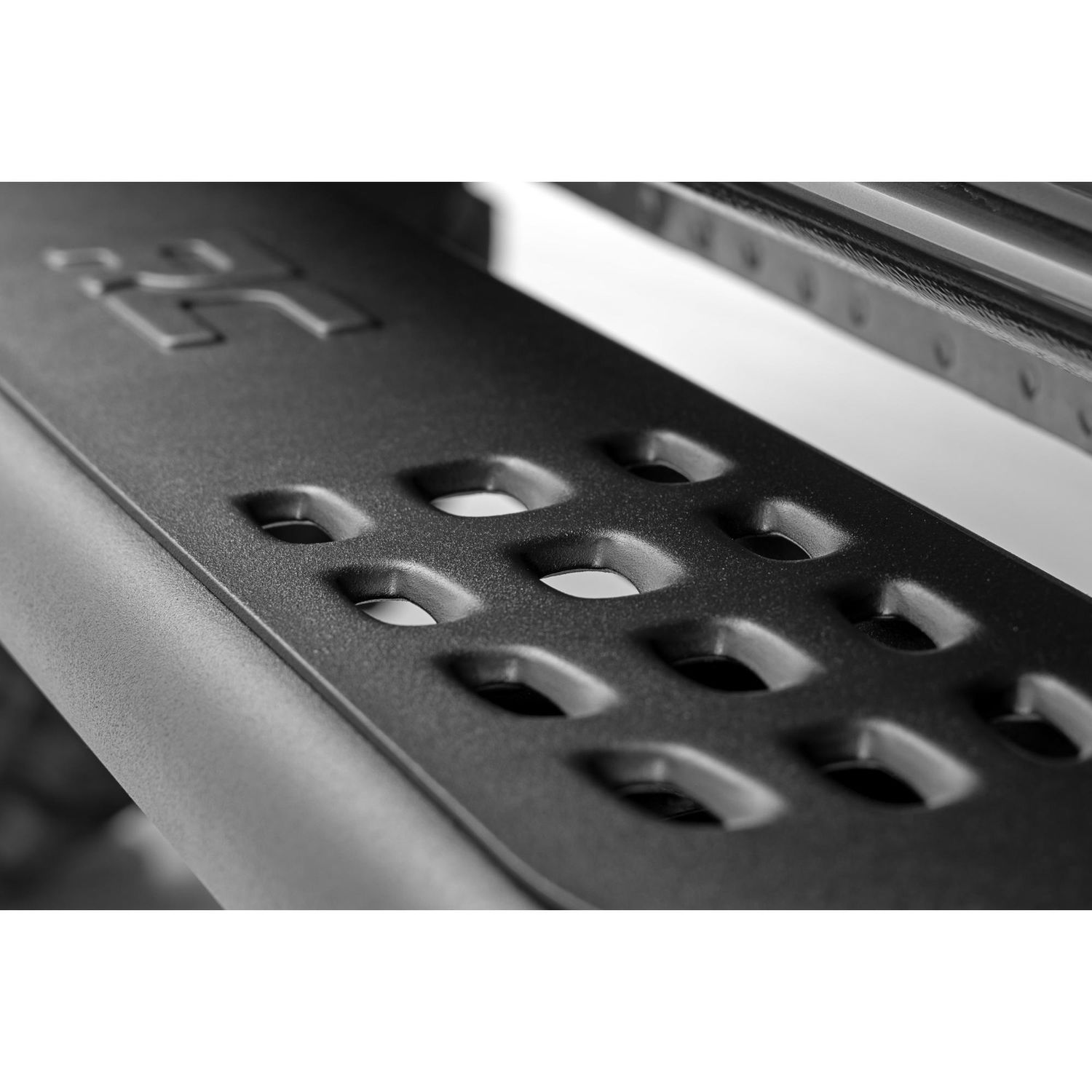 Rough Country Running Board 14004