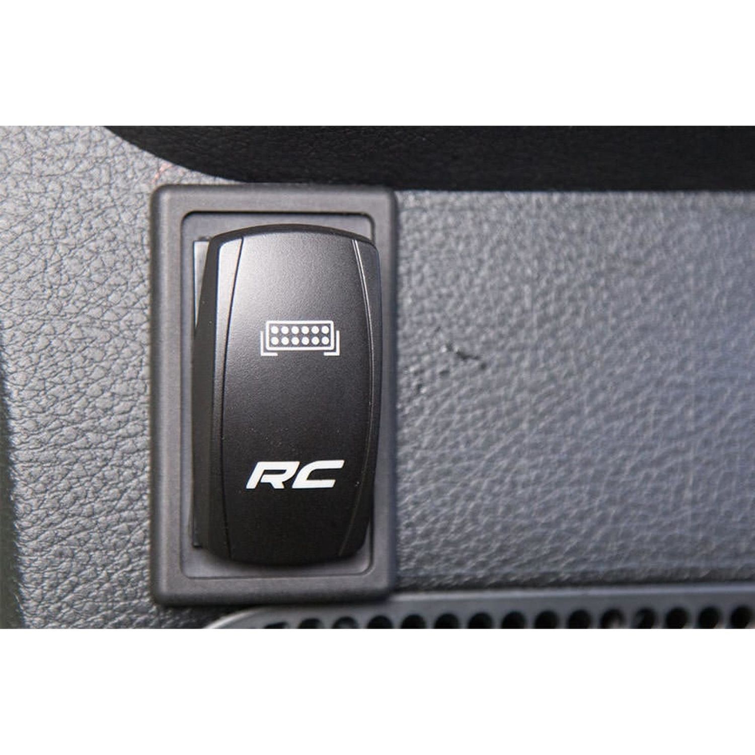Rough Country Single Auxiliary Switch Bezel 709B1