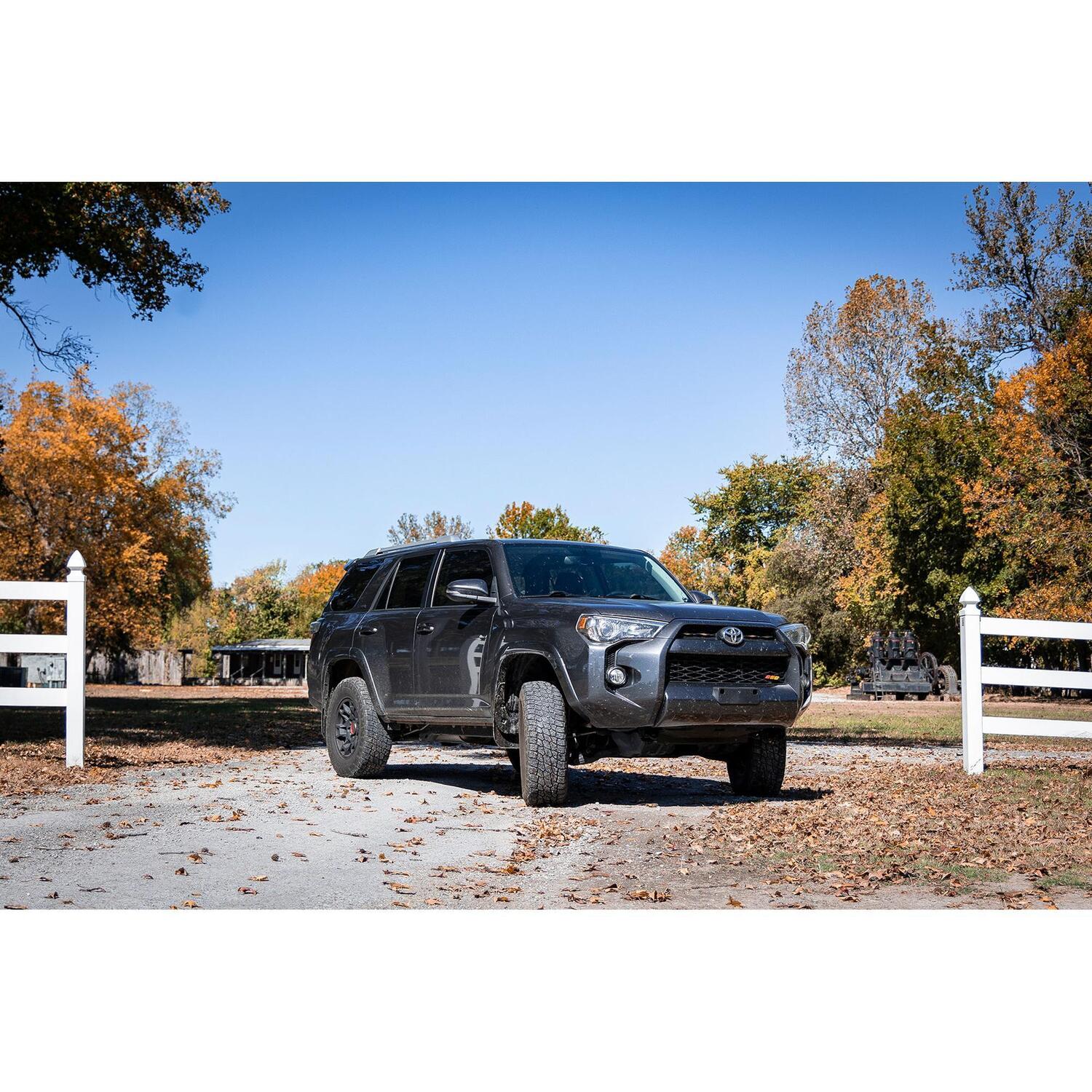 Rough Country Suspension Lift Kit 764