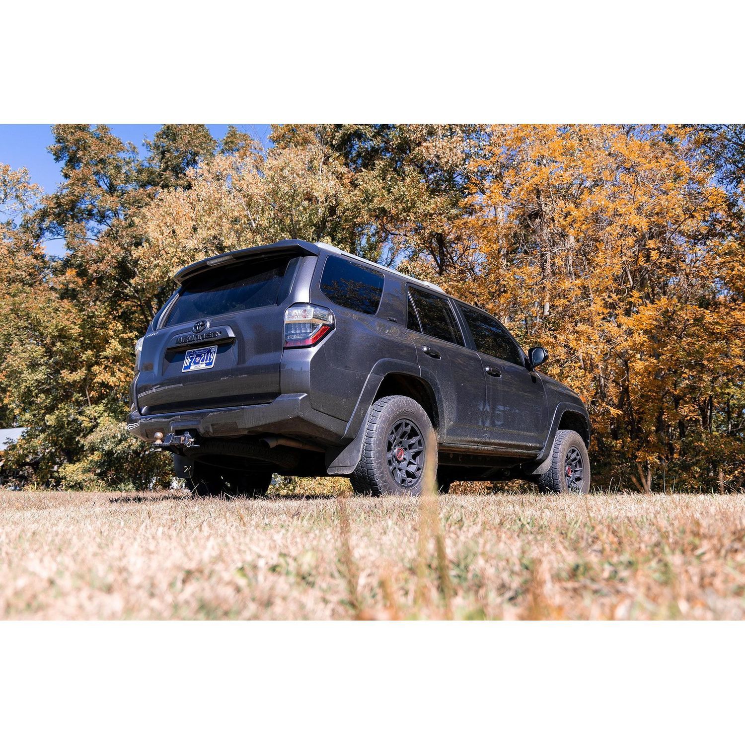 Rough Country Suspension Lift Kit 764RED