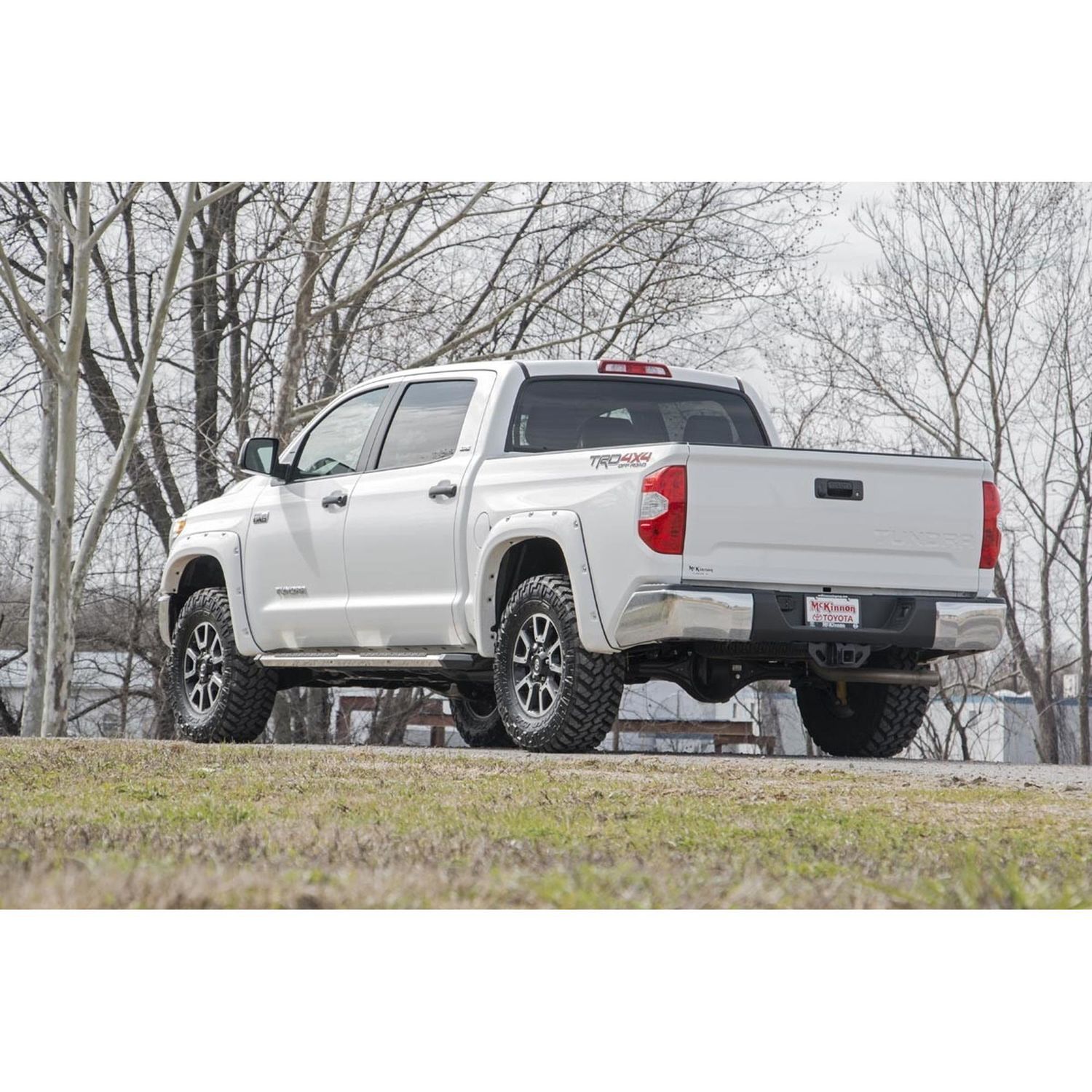 Rough Country 2.5-3in Leveling Kit Toyota Tundra 4WD (2007-2021) 87000