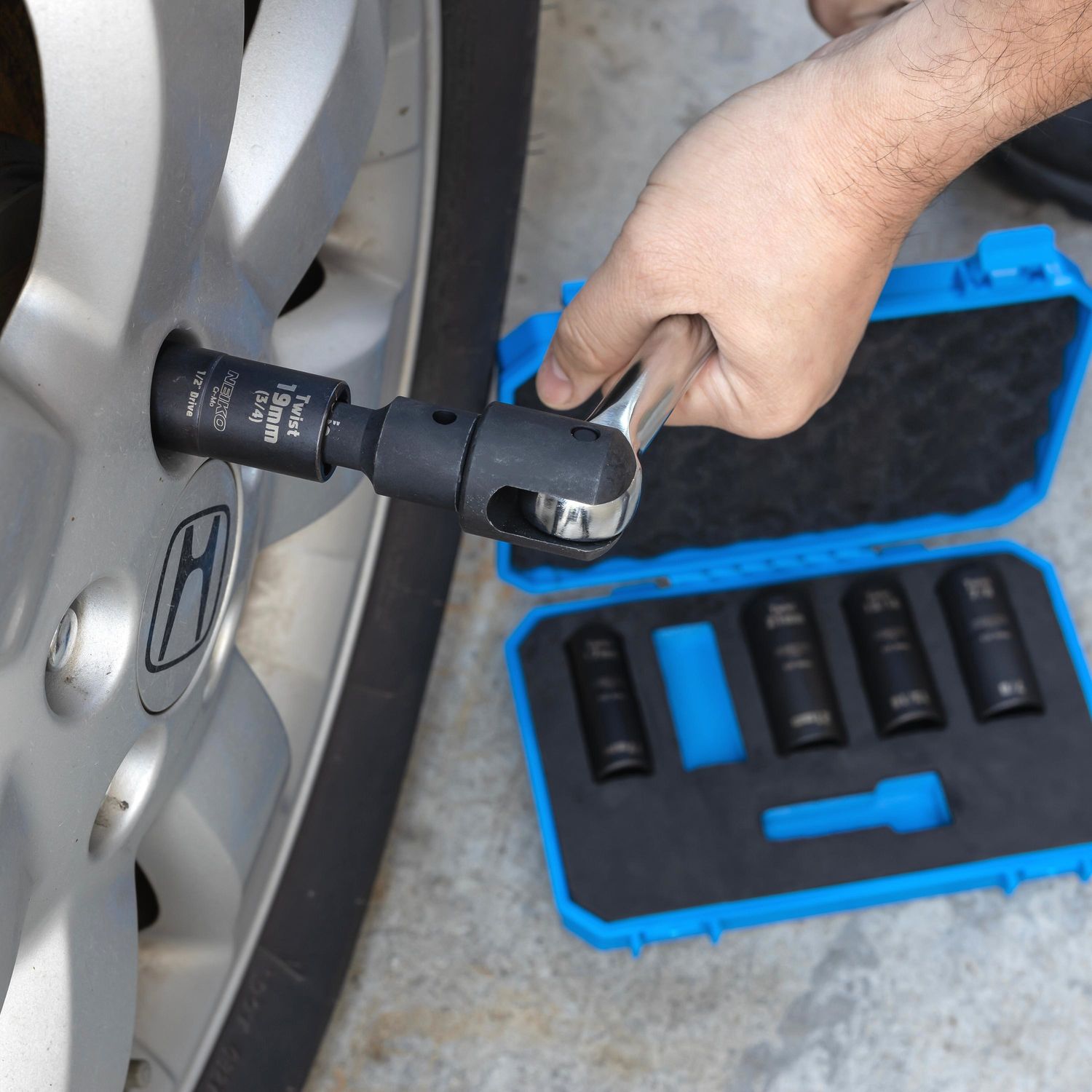 NEIKO 1/2in Drive SAE and Metric Deep Twist Impact Flip Socket Set 6 Piece