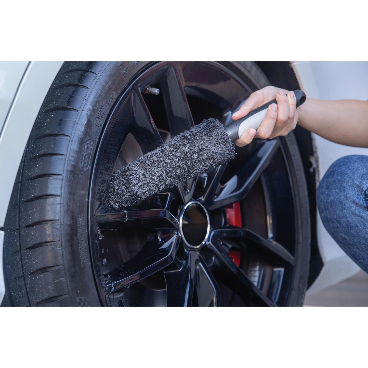 ProElite Microfiber Wheel Cleaning Wand