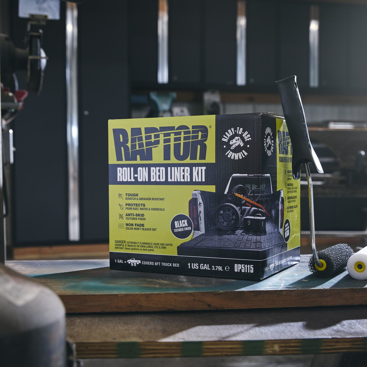 RAPTOR Truck Bed Coating Kit 1 Gallon