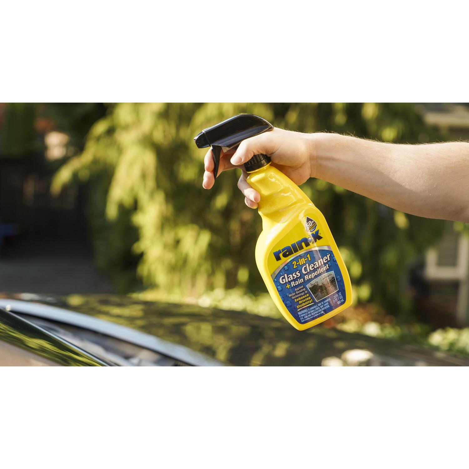 Rain-X 2-in-1 Glass Cleaner and Rain Repellent 23oz