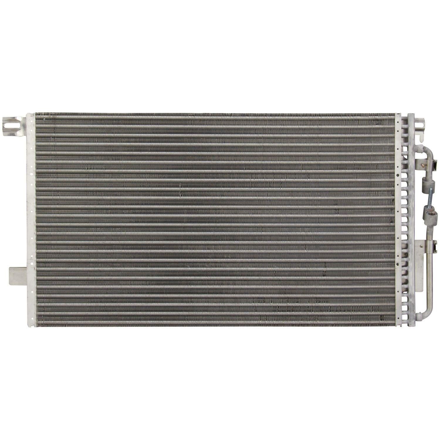 Condensador de Aire Acondicionado Spectra Premium 7-3107