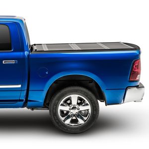 BAK Hard Tri-Fold Tonneau Cover 226207