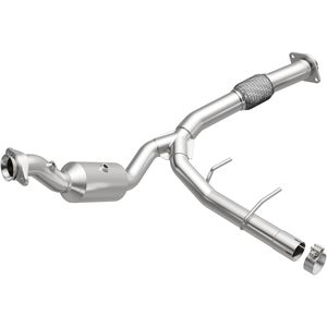 MagnaFlow Exhaust Products Direct-Fit OEM Grade Federal Catalytic ...