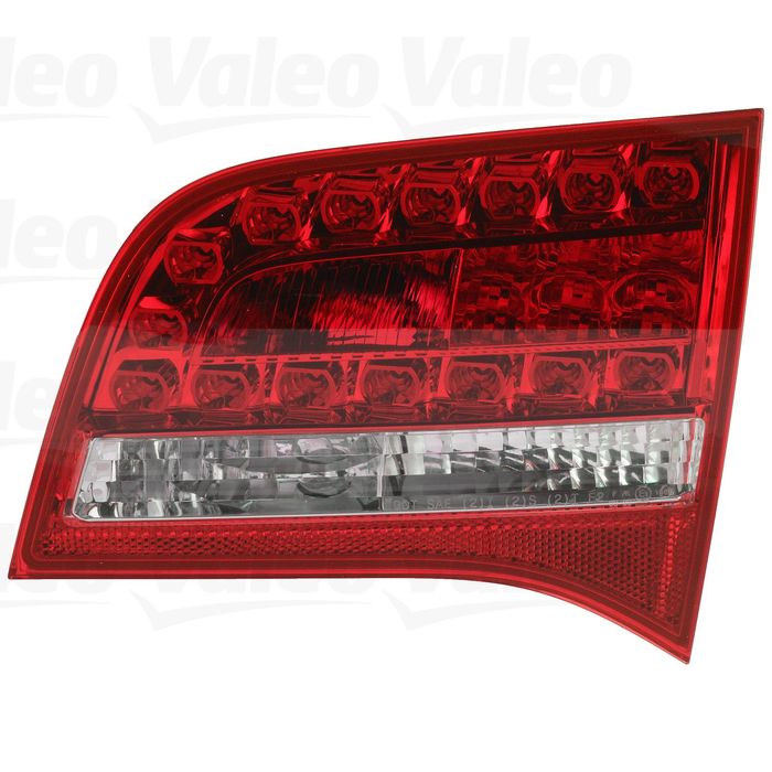 Valeo Tail Light Assembly 43849